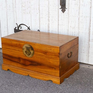 Campaign Style Asian Cedar Chest,asian Campaign Chest,antique Golden ...