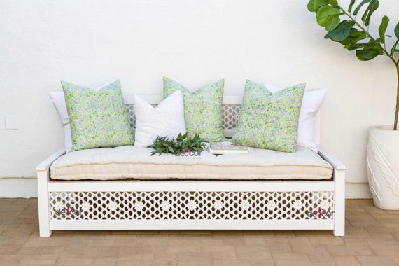 Moorish Floral Pearl Daybed Sofa Stylish Lounge Daybed Floral White Bedroom Daybed Guest Room Daybed Sofa White Lounge Outdoor Daybed Etsy