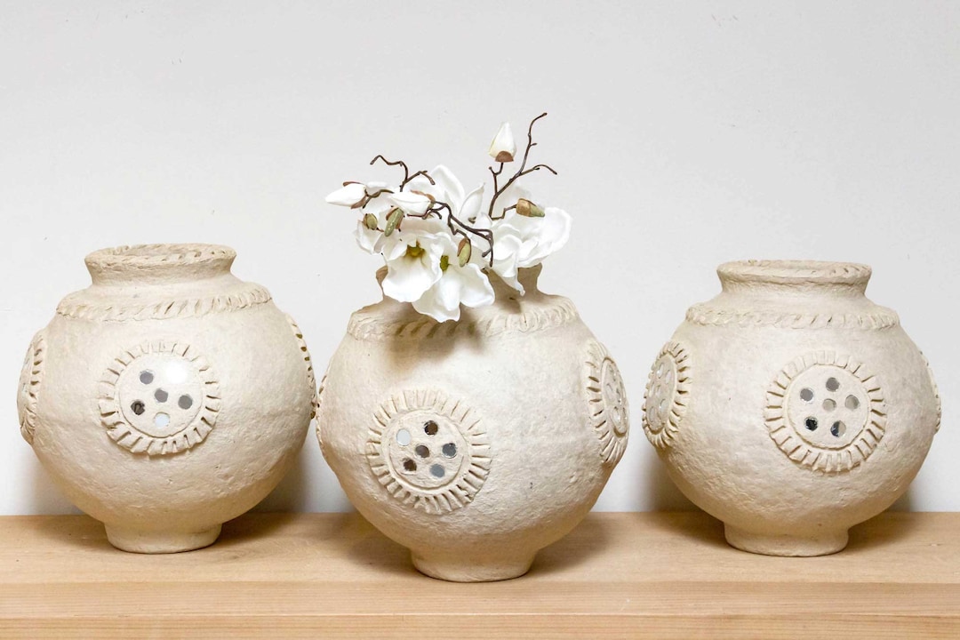 Large White Paper Pulp Vessel, White Mirror-work Decorative Pot,large ...