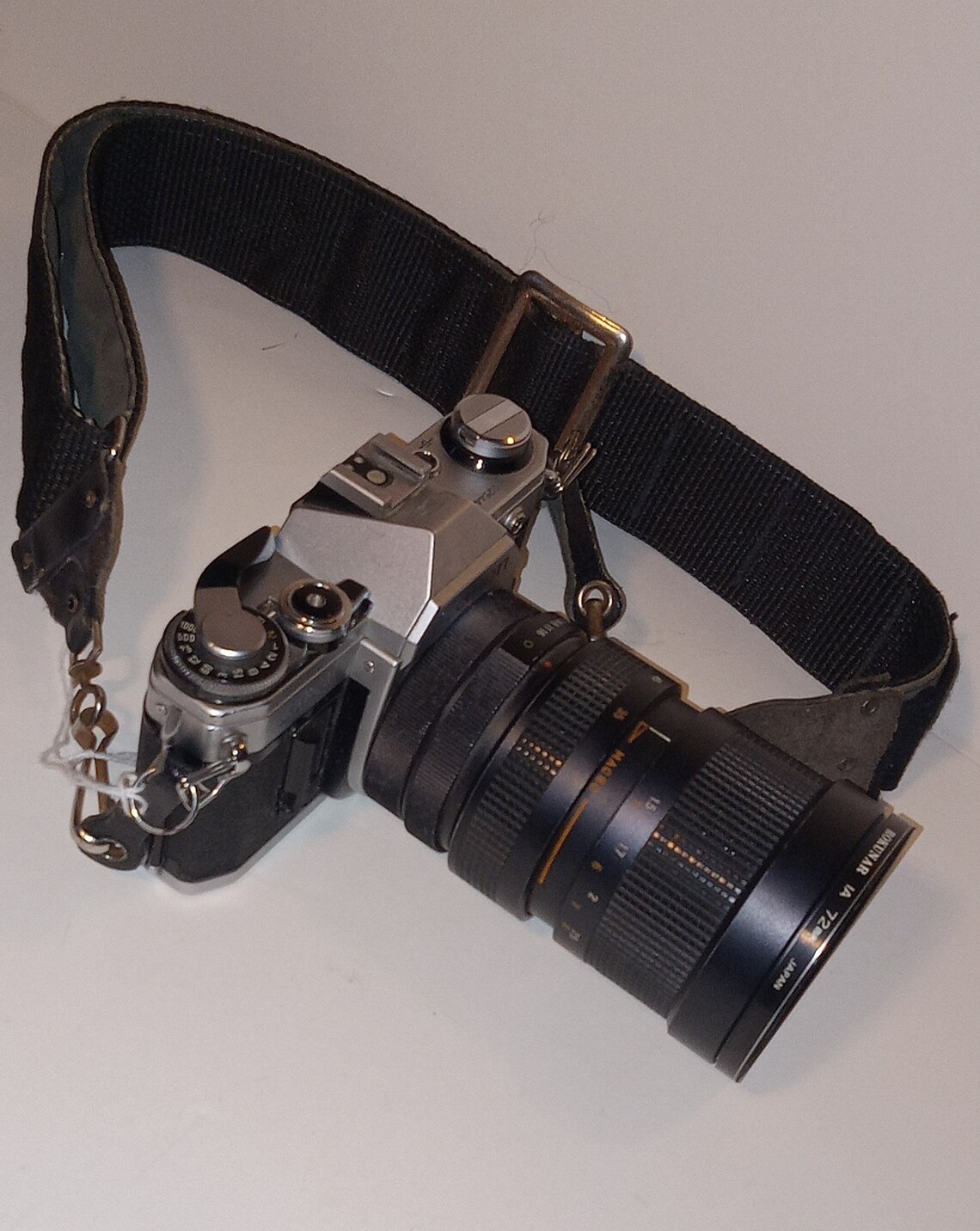 Vintage Canon 35 Mm Film Camera With Zoon Lens. - Etsy