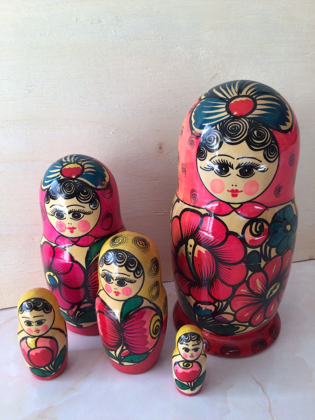 Vintage Russian Nesting Dolls- Set of 5 Large - Matryoshka - Etsy