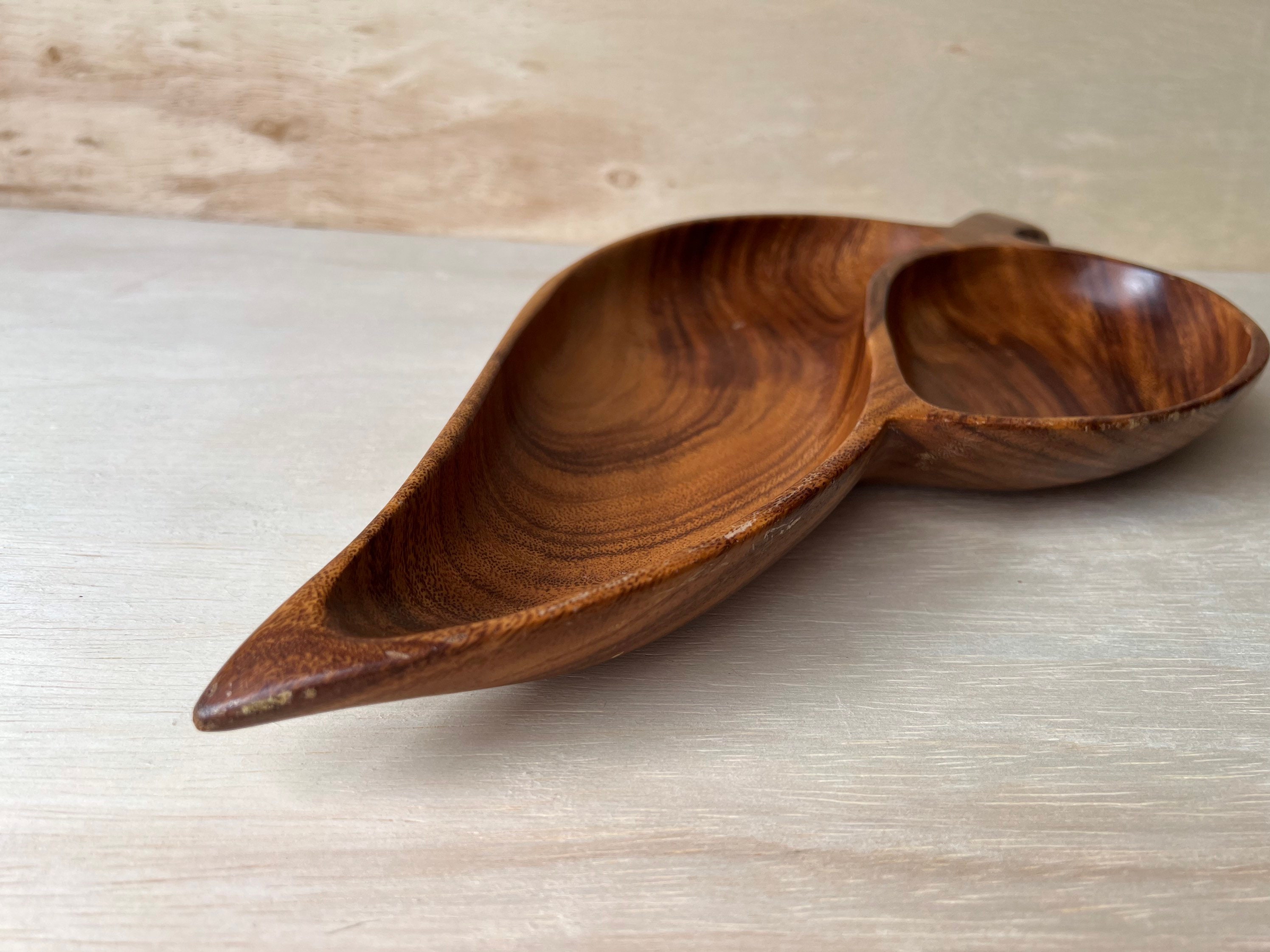 Vintage Monkey Pod Leaf Bowl - Etsy