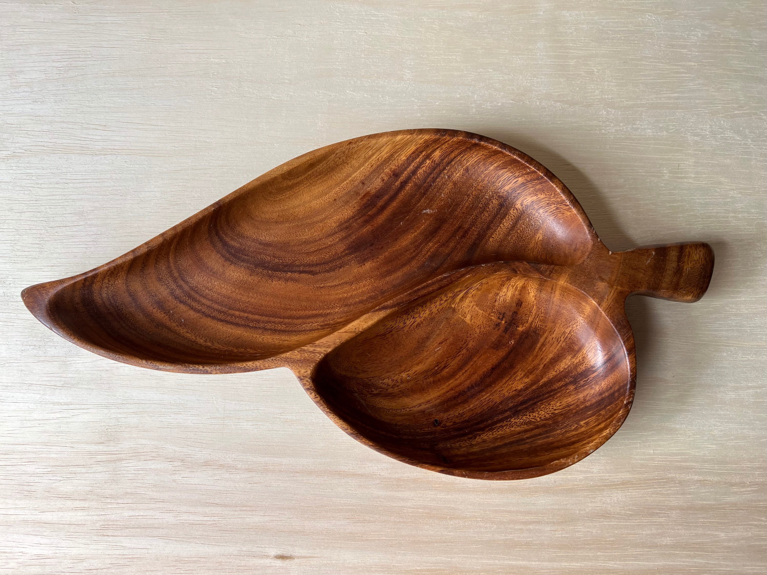 Vintage Monkey Pod Leaf Bowl - Etsy