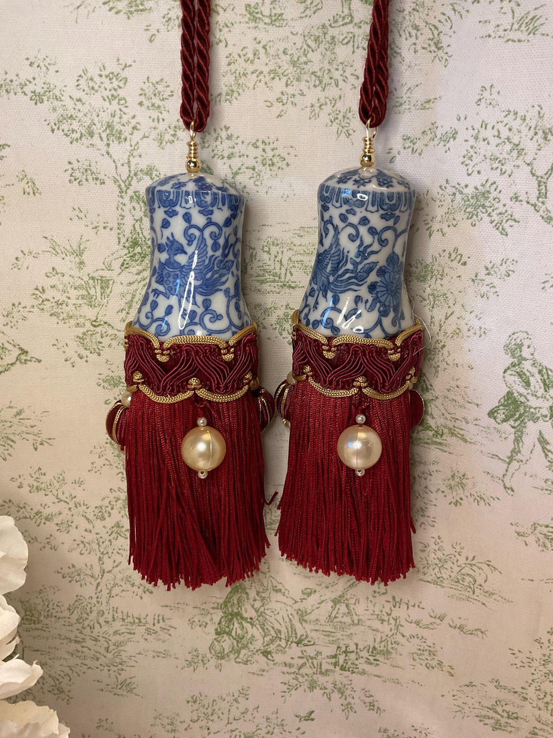 Phoenix Ware Salt Shaker Tassels (set of 2) - Etsy