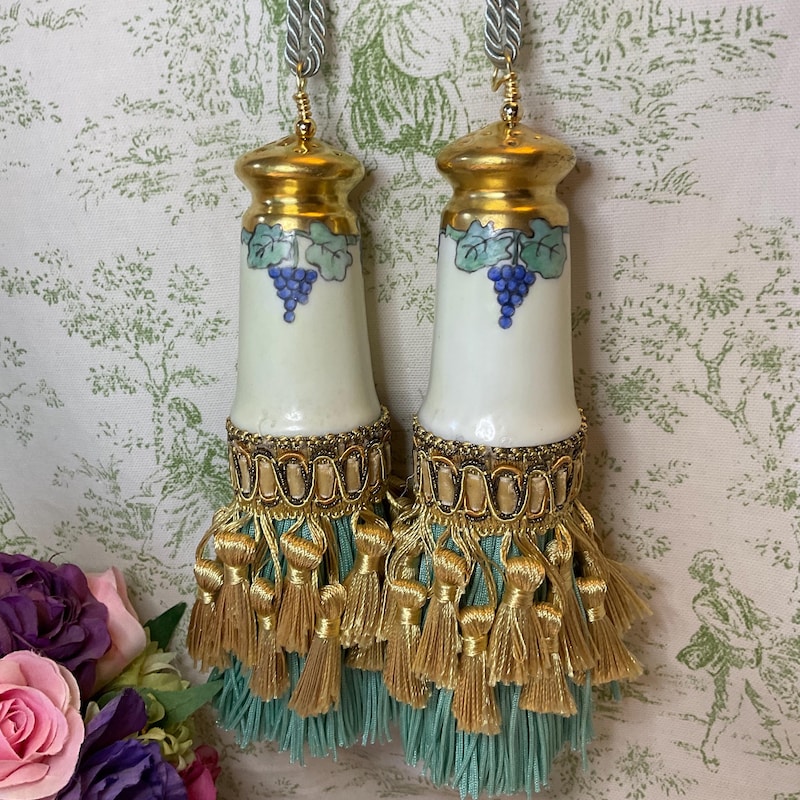 DancingBearTassels - Etsy