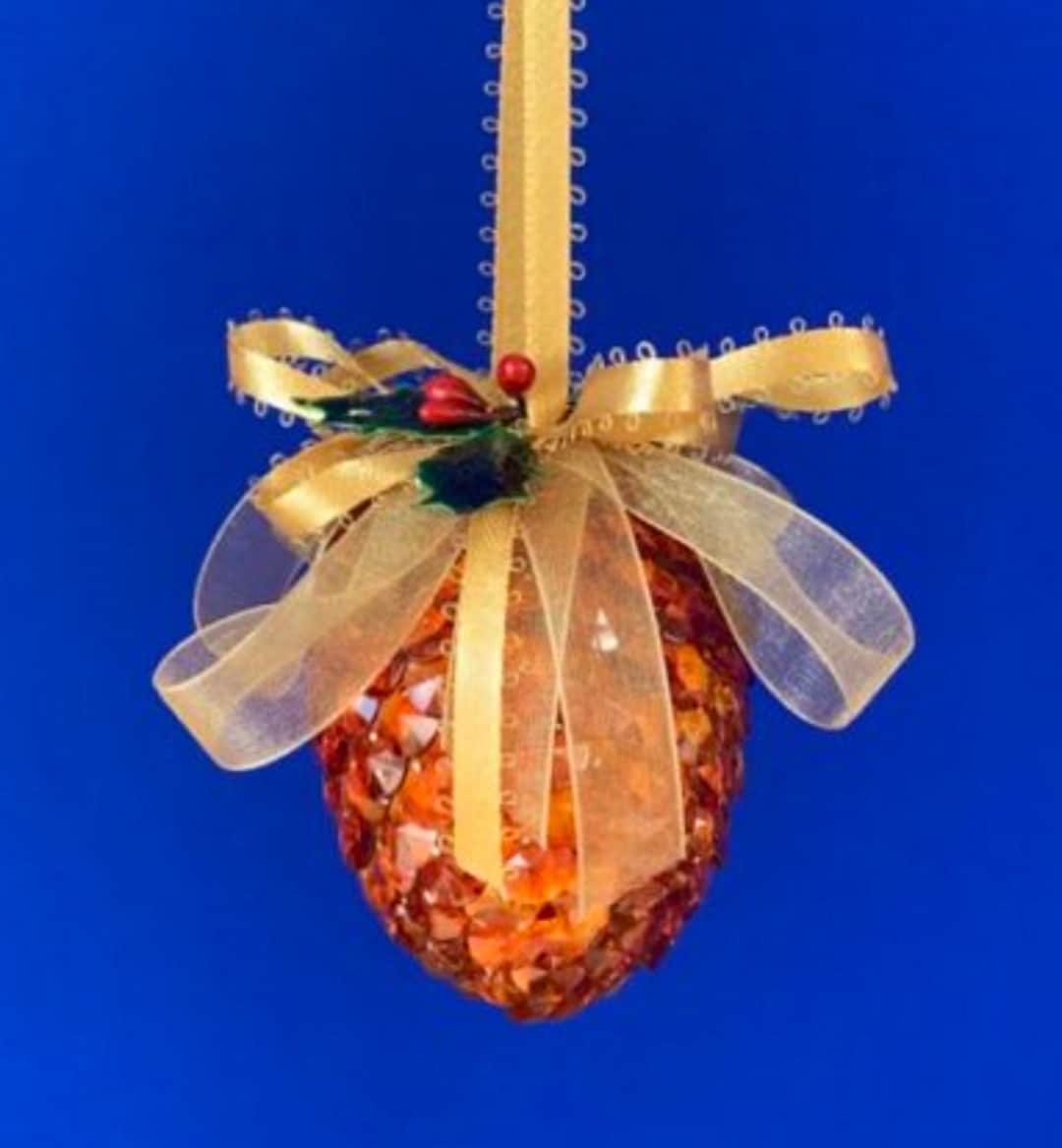 Pinecone - DIY Ornament Kit: Foam Egg With Lentil Beads, Pins & Ribbon ...