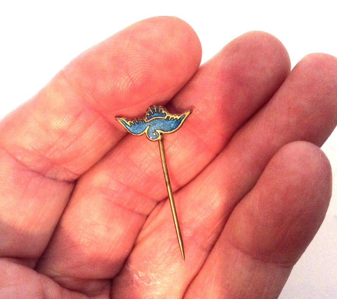 1 Vintage Tiny Enamel Blue Bird Pin Badge C1940s - Etsy