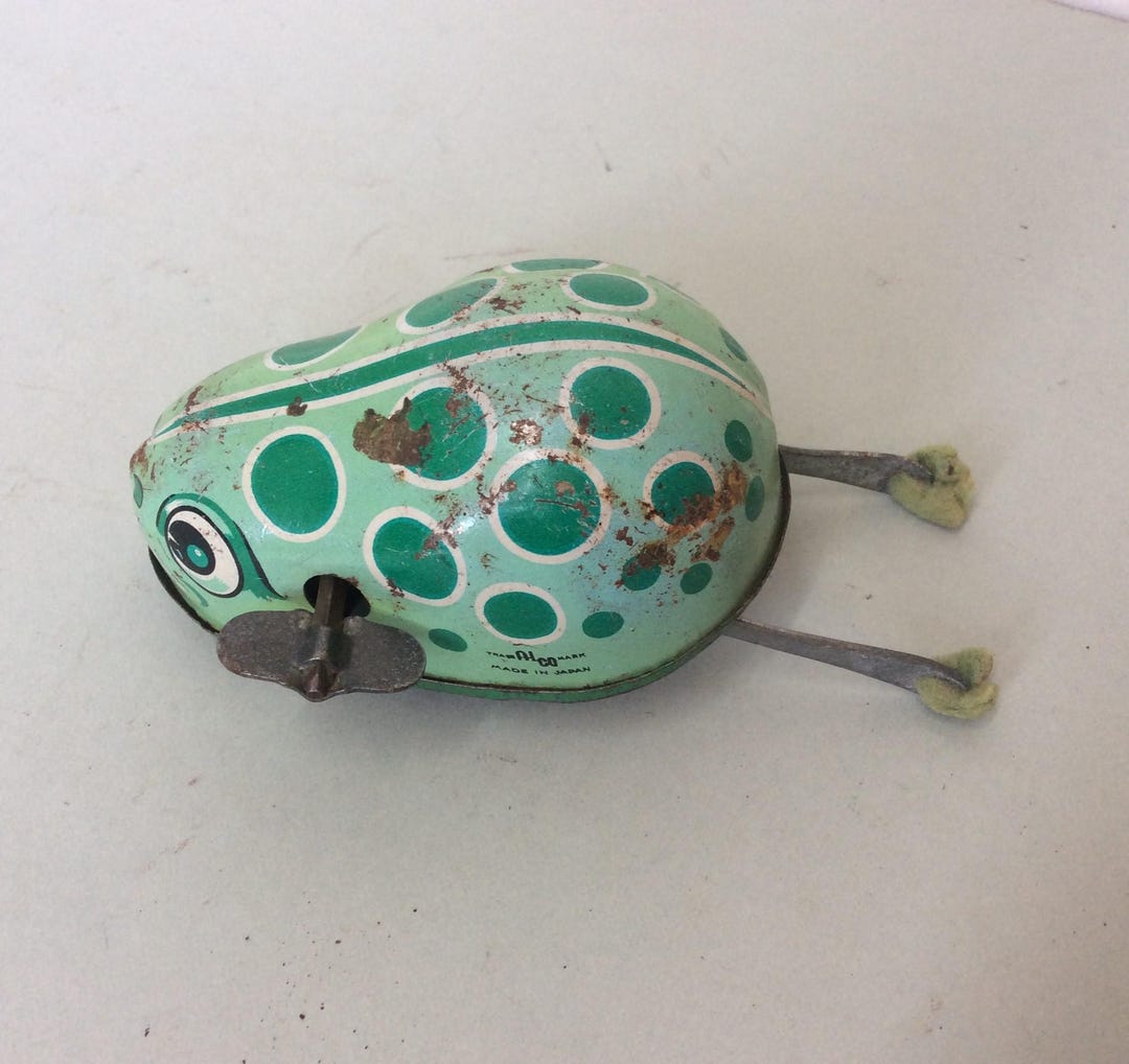 Vintage Wind-up Tinplate Frog. Clockwork C1950-60 Original. Walks Along ...