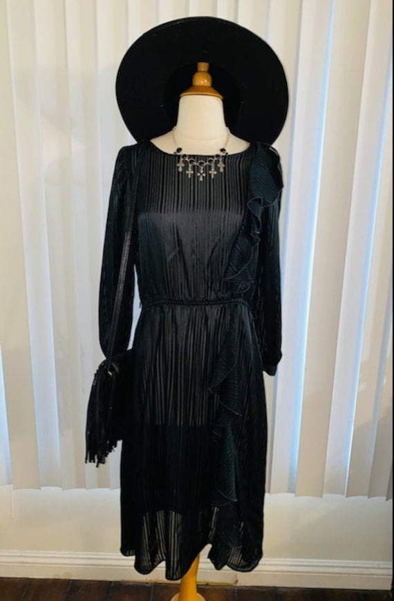 VINTAGE 1970's Sheer Black Goth Witch Alternative Lon… - Gem