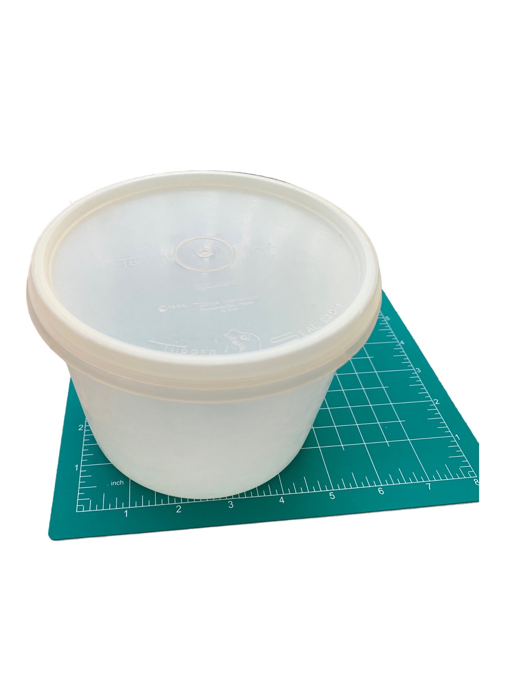 Vintage Tupperware Round 70s Tupperware With Lid 230-4 Leftovers ...