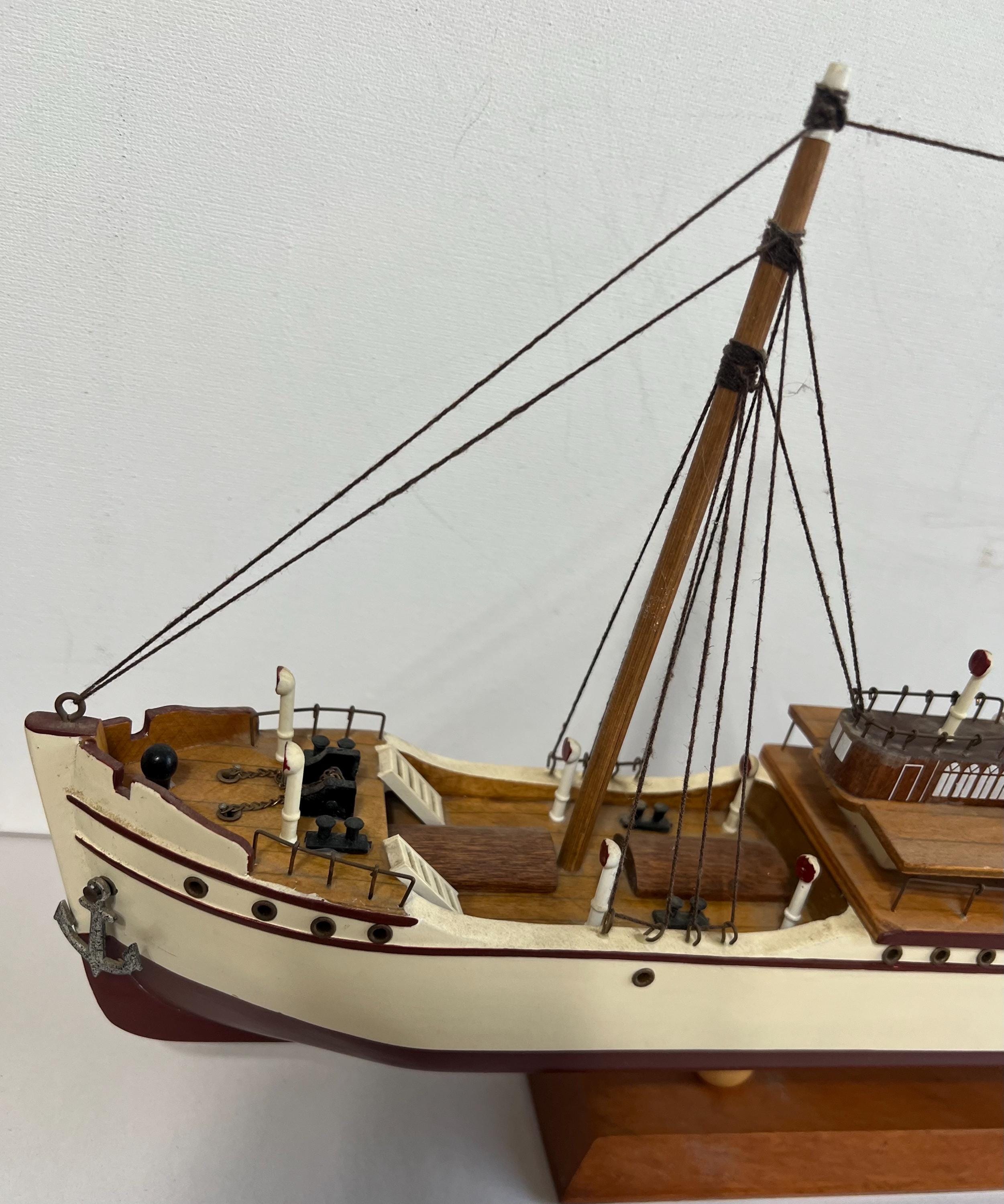 Vintage Model Ship 20 , Tramp Steamer, Handcrafted Wooden Ship by Dean ...