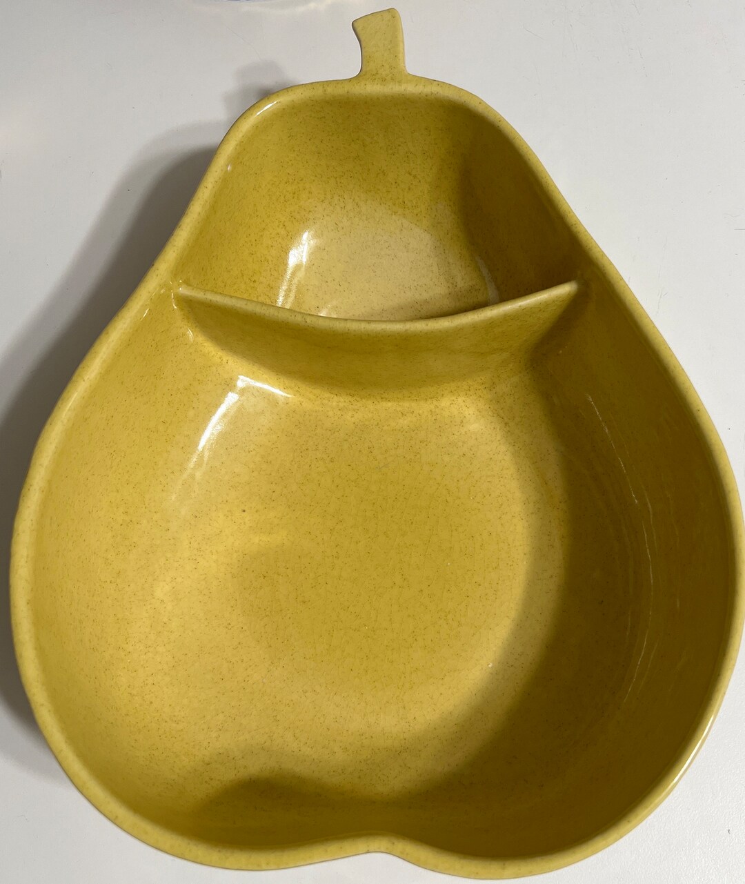 Vintage Pfaltzgraff Pottery Divided Pear Serving Bowl, Chip/veggies and ...