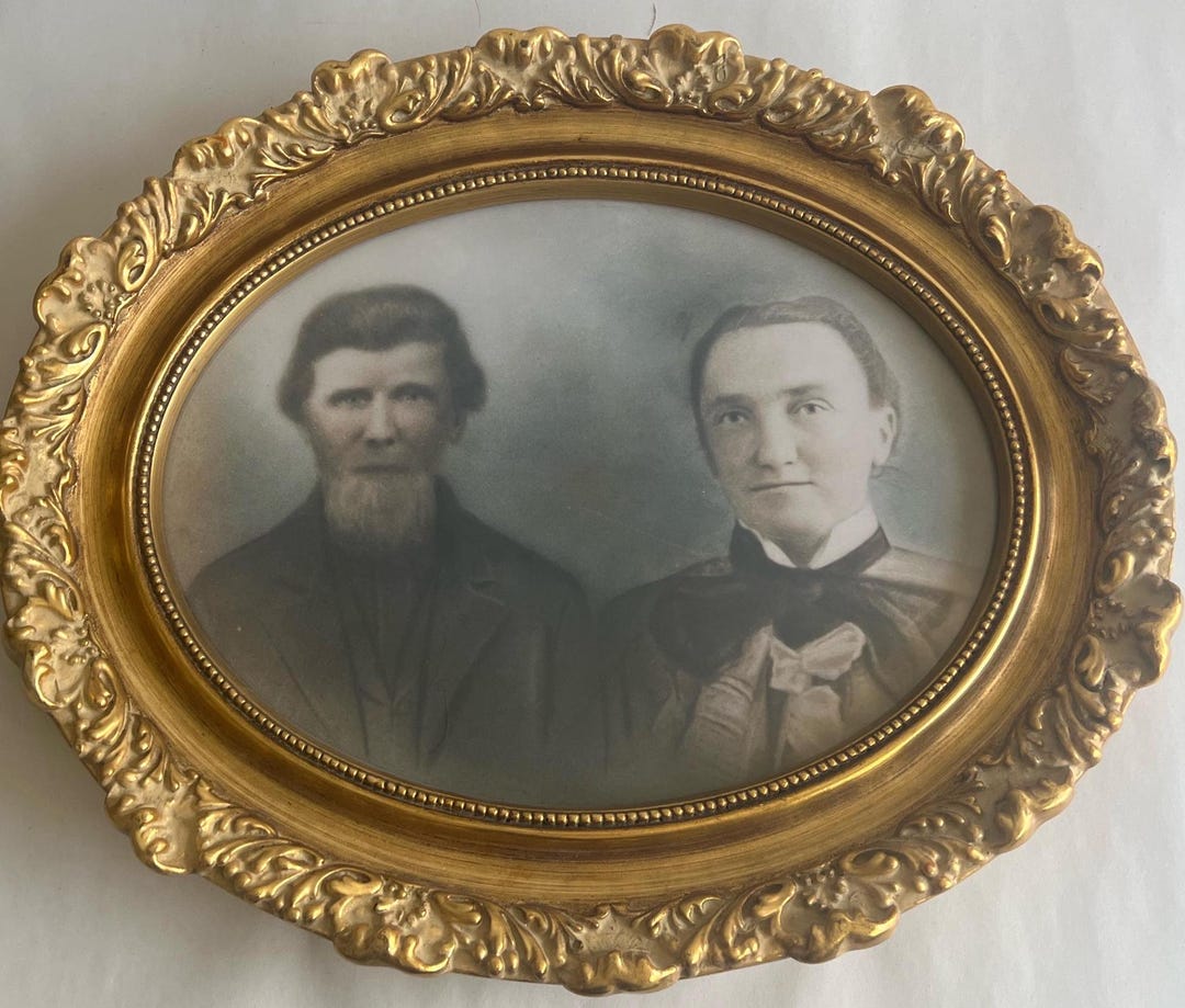Vintage Oval Picture Frame With Photo, Free US Shipping - Etsy