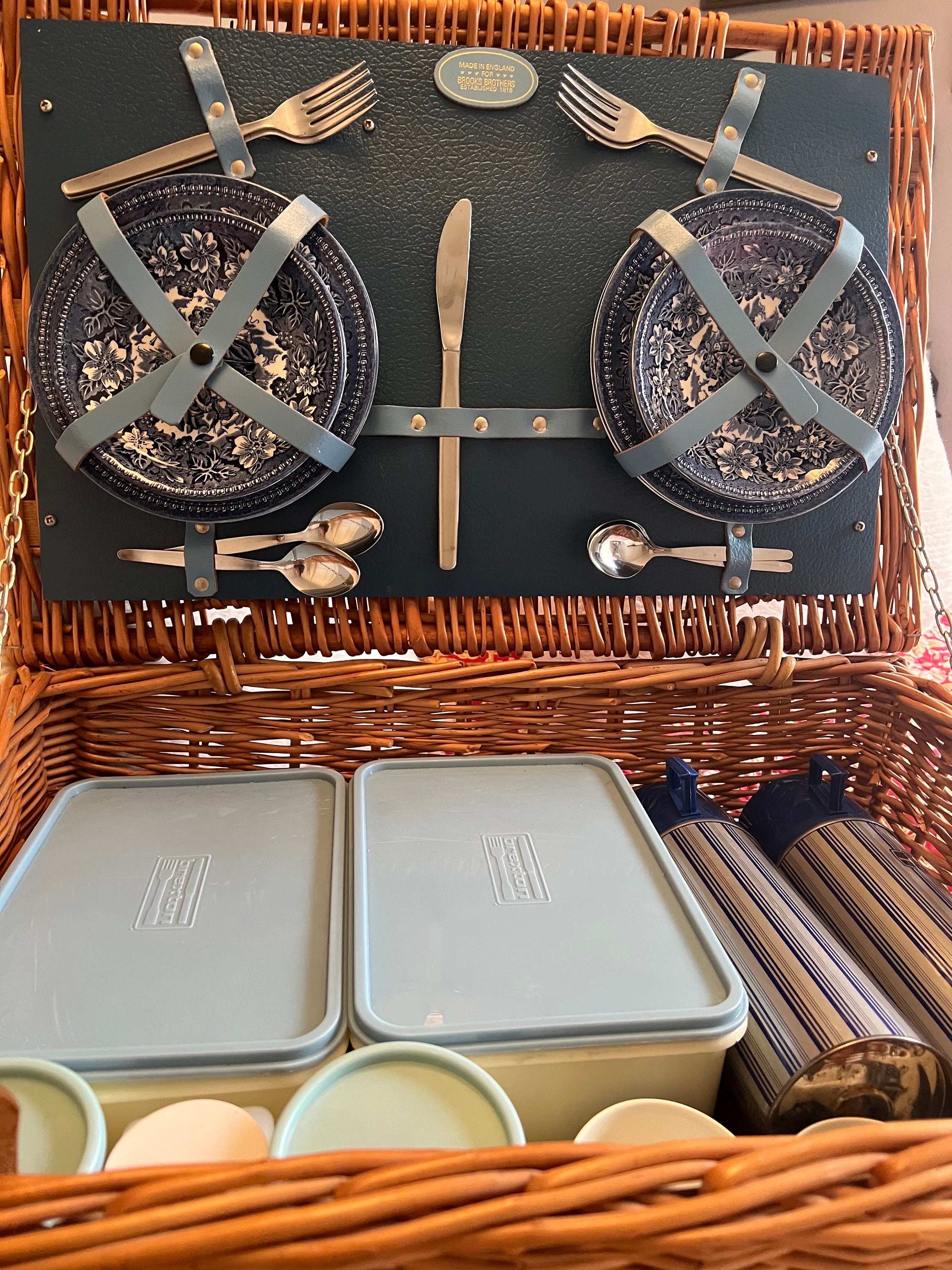 Vintage Brooks Brothers Wicker Picnic Basket With Carrying Handle and ...
