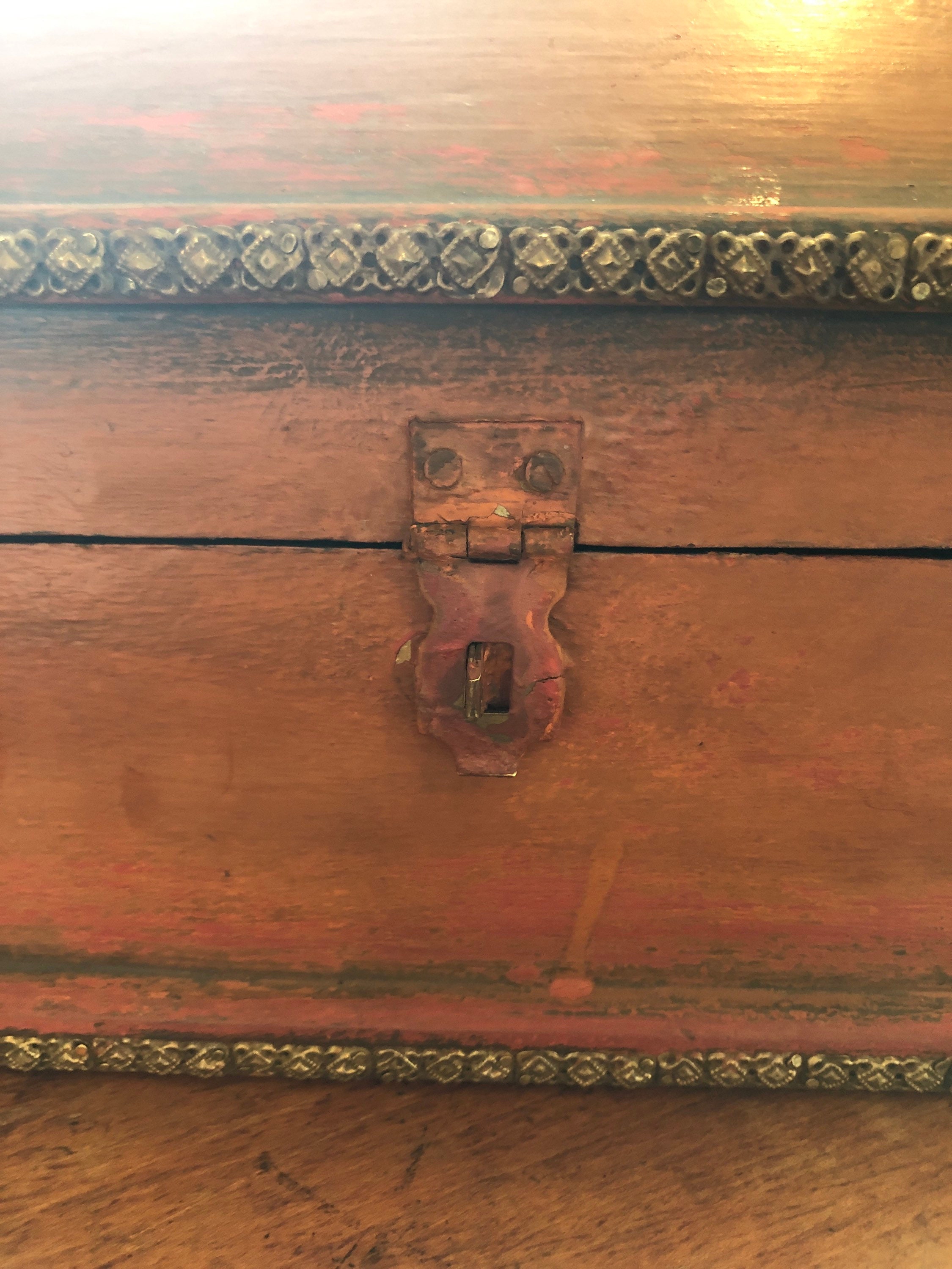 Vintage Wood Box, Table Top Wood Box, Trinket Box - Etsy