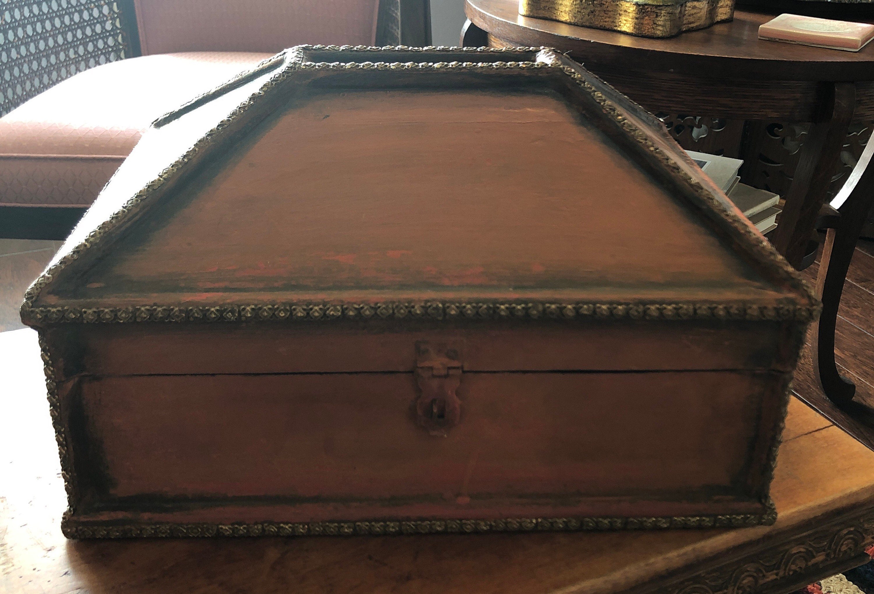 Vintage Wood Box, Table Top Wood Box, Trinket Box - Etsy