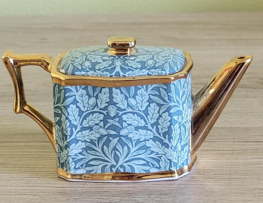 Ayshford Vintage Staffordshire Teapot acorn - Etsy