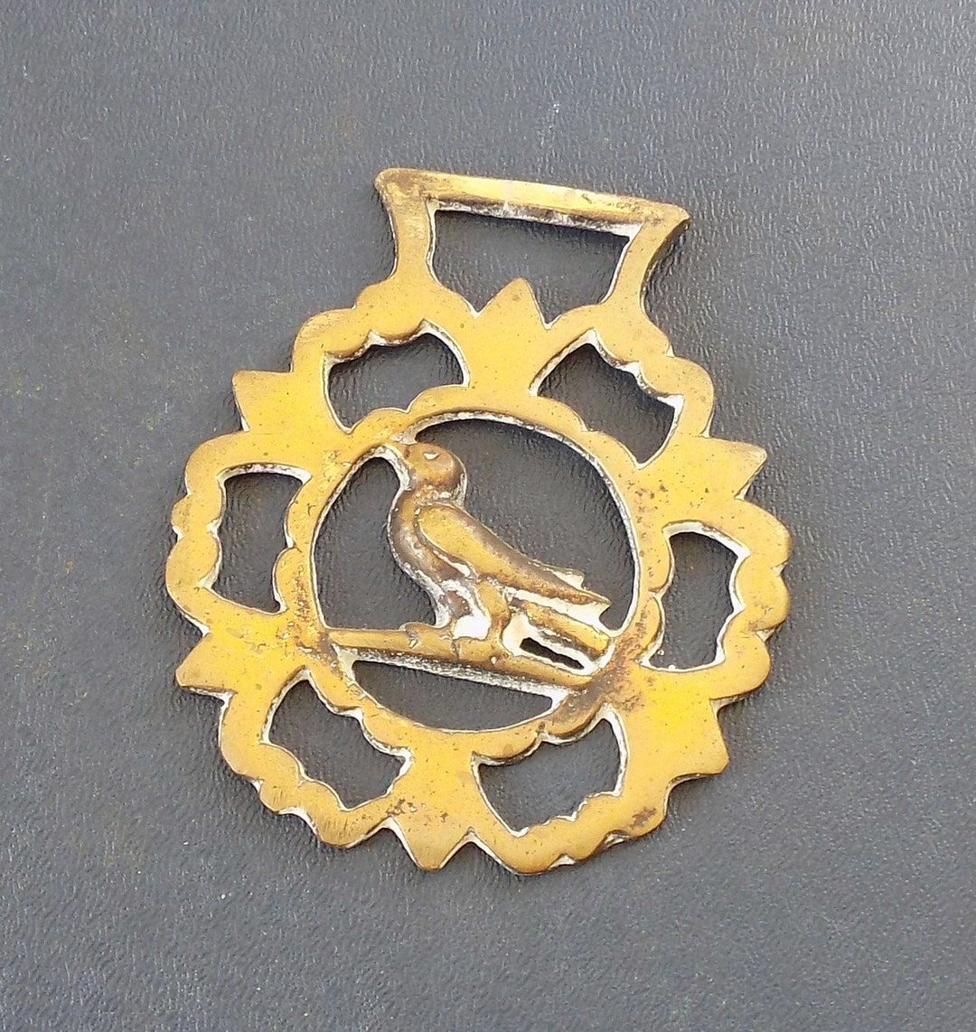 Horse Brasses Rare Antique HORSE BRASS RAVEN Style Design in Batwing ...