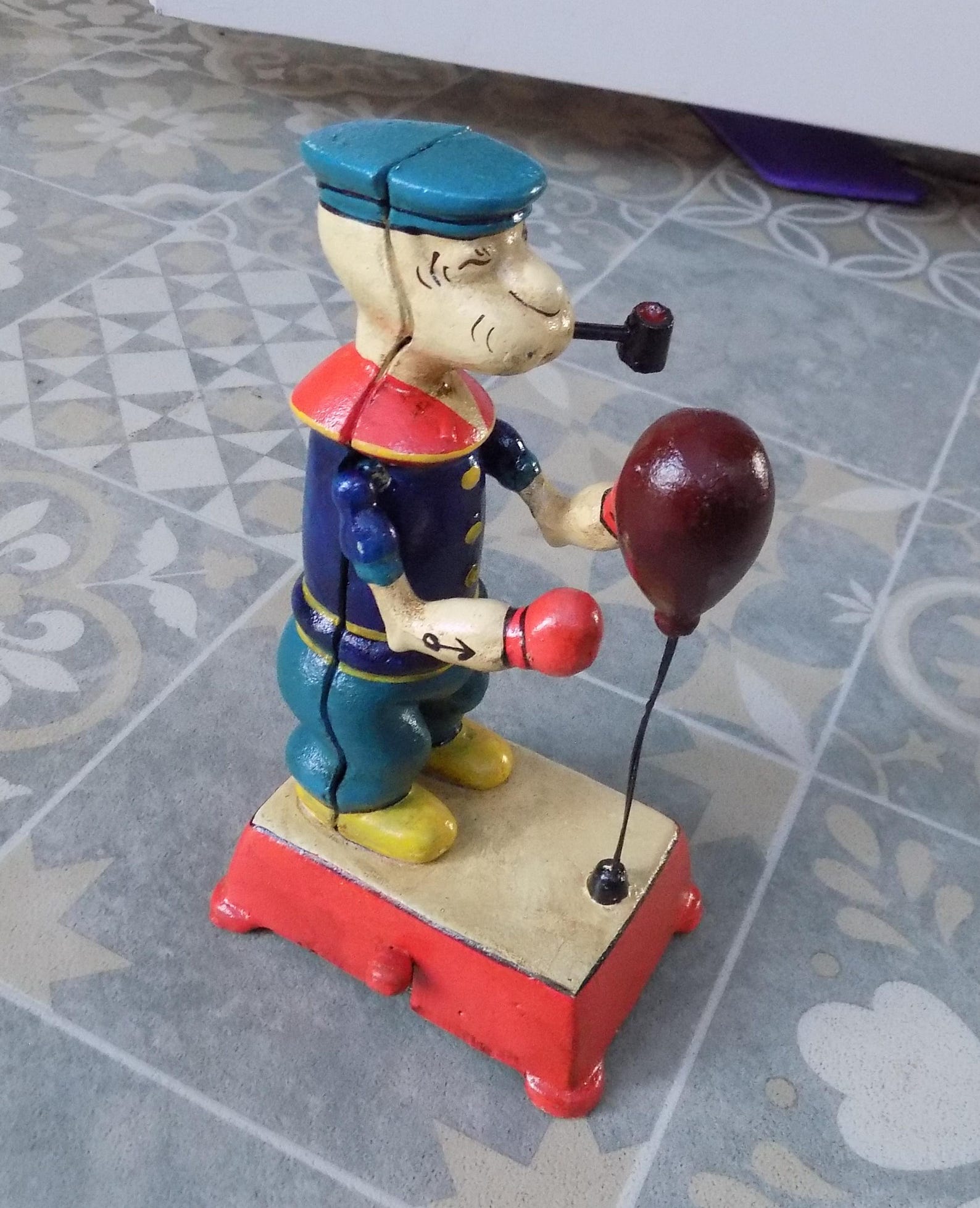 POPEYE the Sailor Man Cast Iron Moving BOXING Novelty Figure Who ...
