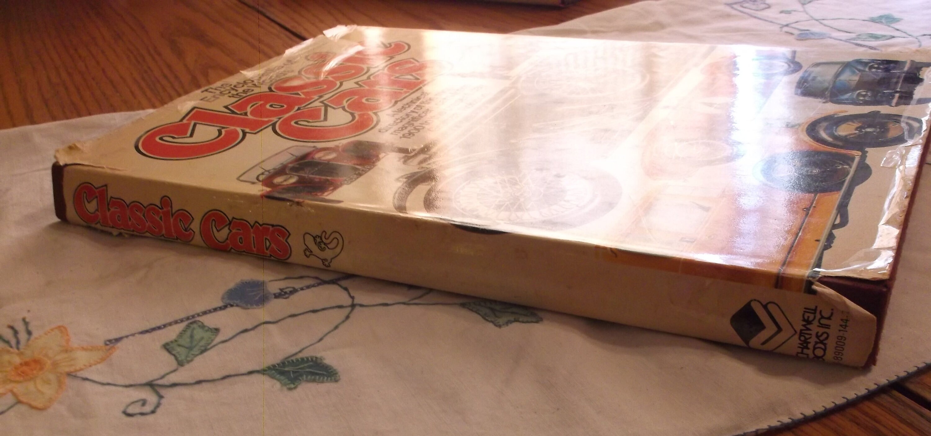 The Encyclopedia of the Worlds Classic Cars Chartwell Books - Etsy