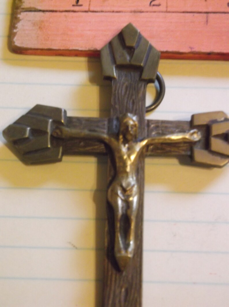 Vintage Brass Wall Hanging Crucifix - Etsy