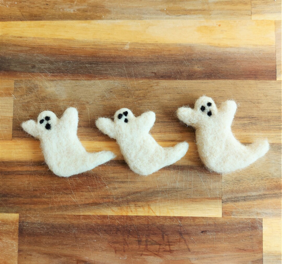 Felt Ghosts | White Felt Ghosts | Halloween Spooky Ghost Shapes ...