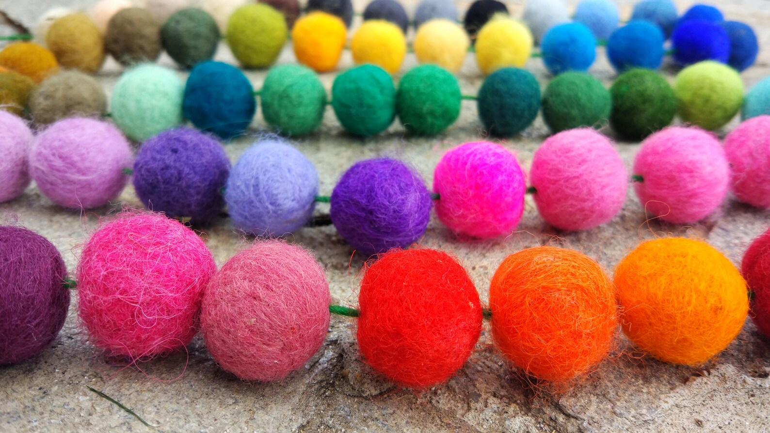 Jumbo Wool Felt Balls Large 5cm 6cm 7cm Felt Balls Wholesale - Etsy
