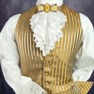 White Lace Jabot, 18th Century Men's Fashion, Men's White Shirt, Rococo ...