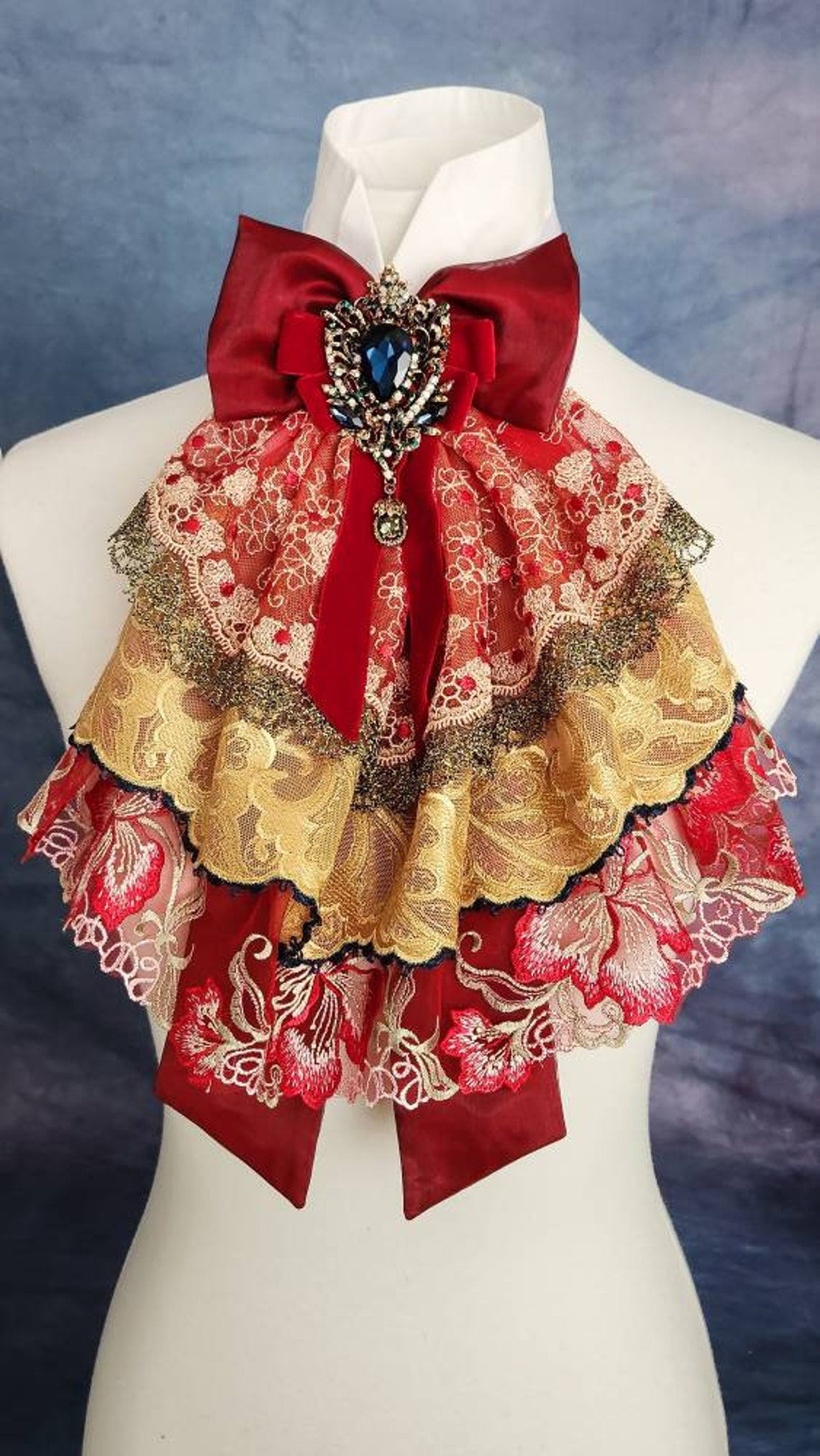 Red Gold Lace Jabot, 18th Century Men's Fashion, Rococo Men's Costume ...