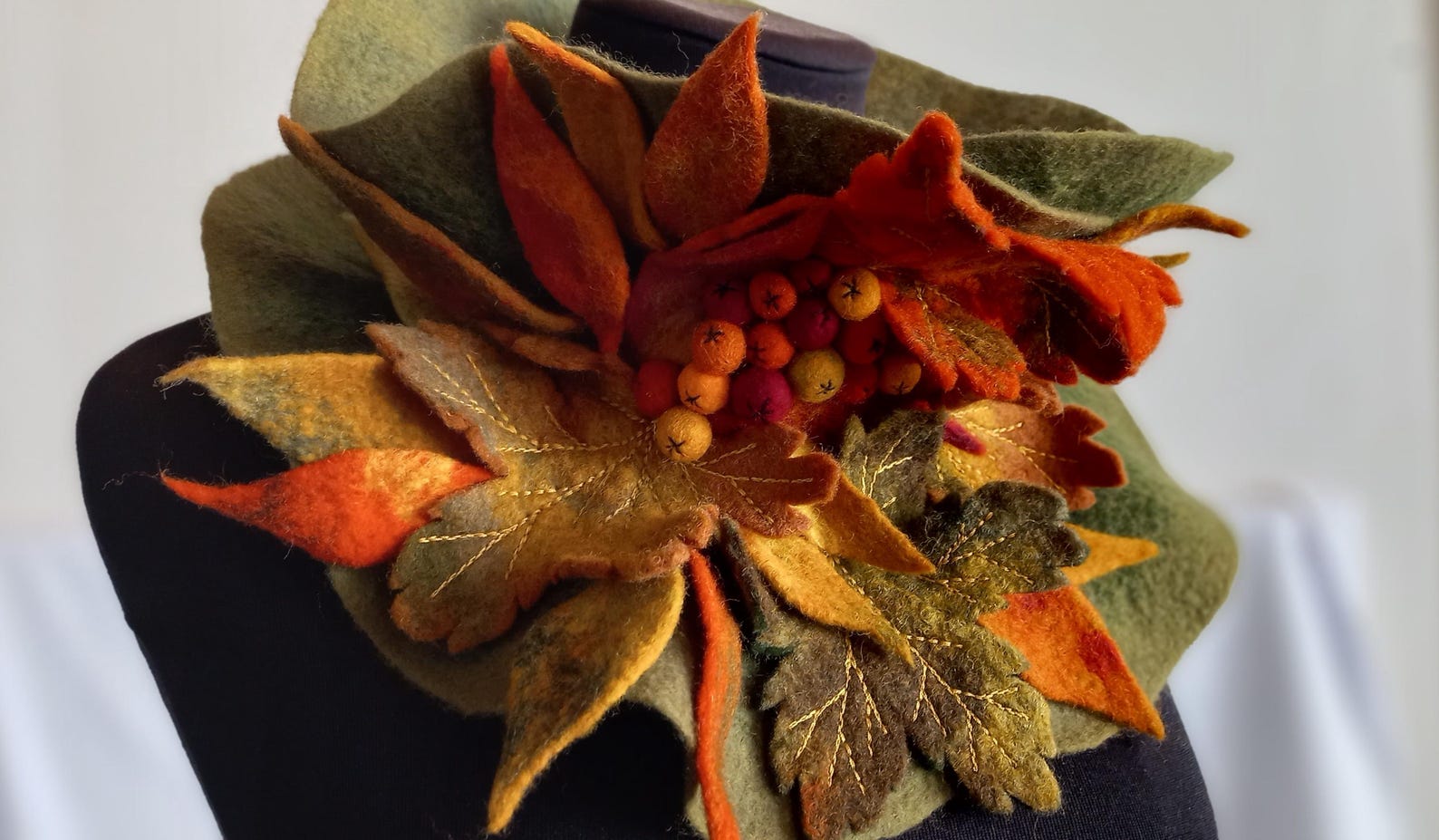 Autumn Decor Womens Scarves Felted Accessories Green Scarf Wool Neck ...