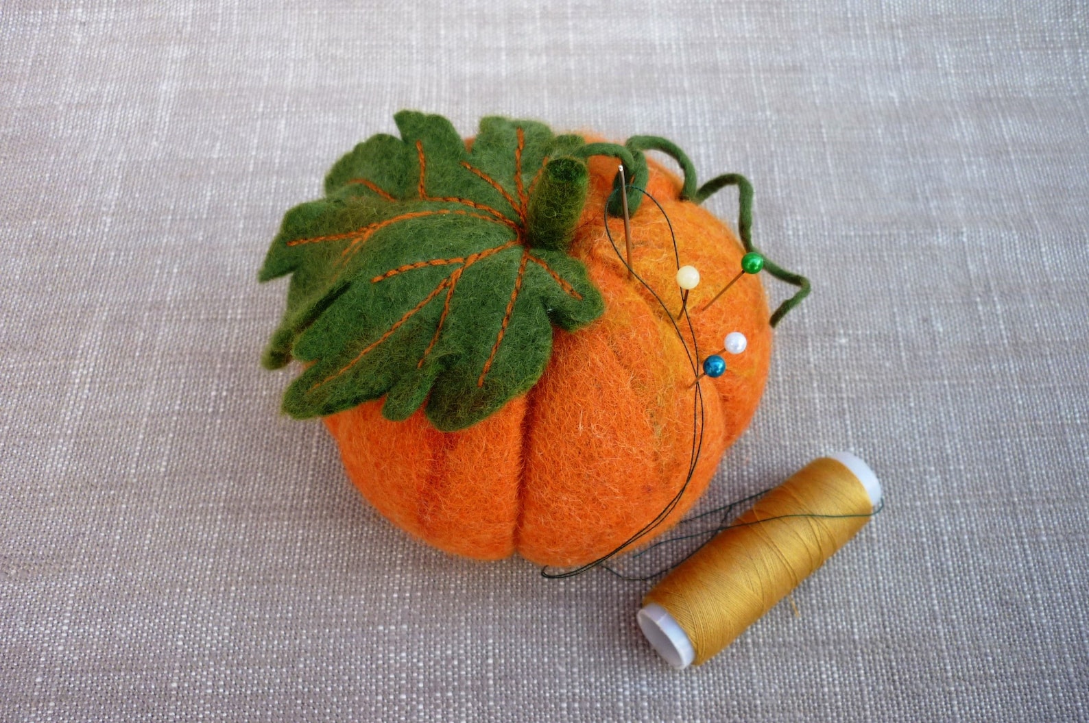 Pumpkin Needle Pad Pincushion Pin Cushion Handmade Halloween - Etsy