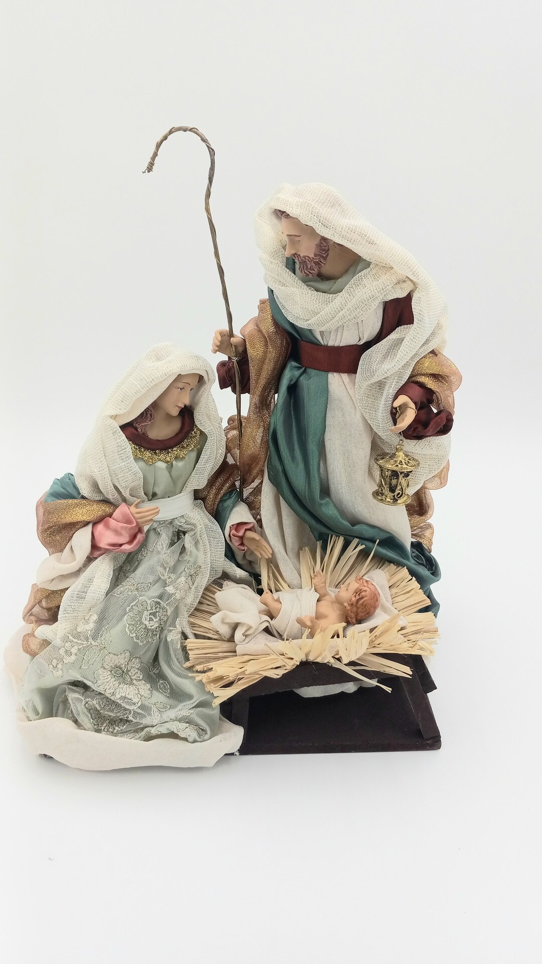 Raz 14.5 Holy Family Nativity Set Christmas Decoration on Wood Platform ...