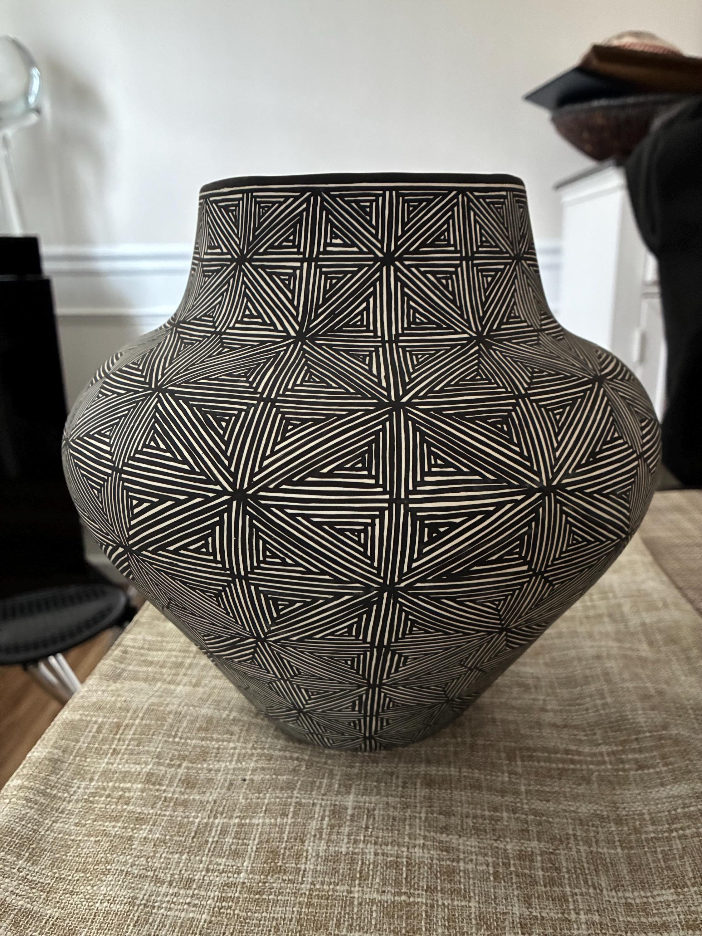 Sharon Stevens (1960- ) Acoma Pottery Geometric Pattern Black & White ...