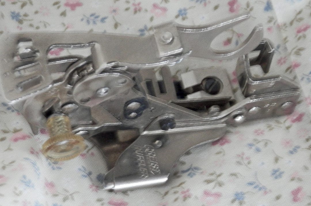 Greist Ruffler Foot Attachment, Vintage U.S.A. 2593519, Sewing Machine ...