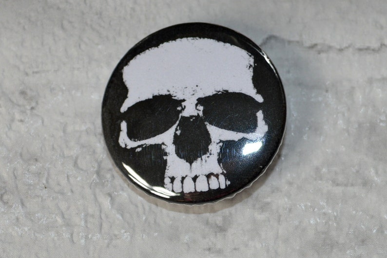 Skull button badge punk badge 25mm | Etsy