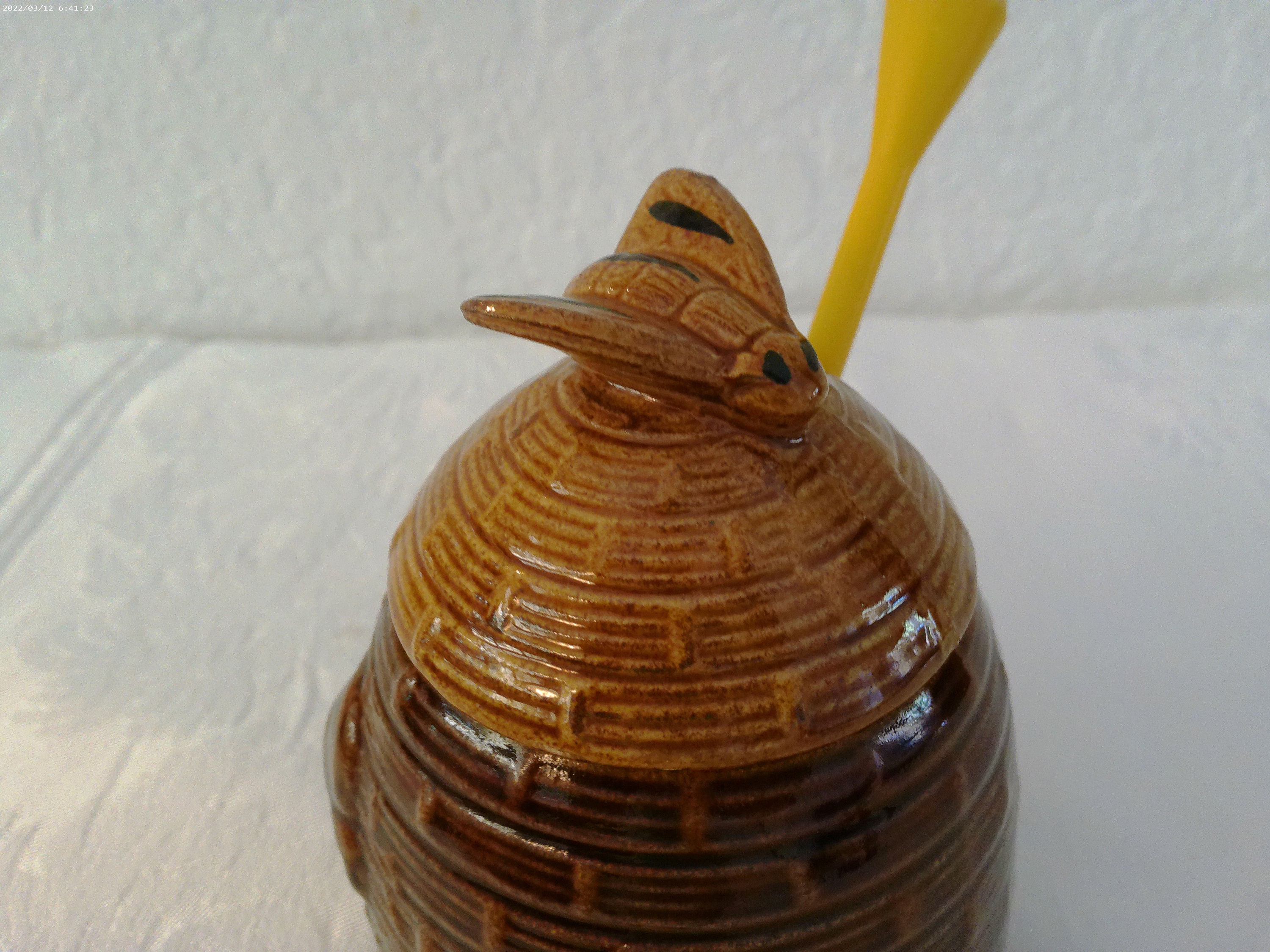 1970s Ceramic Beehive Honey Pot - Etsy