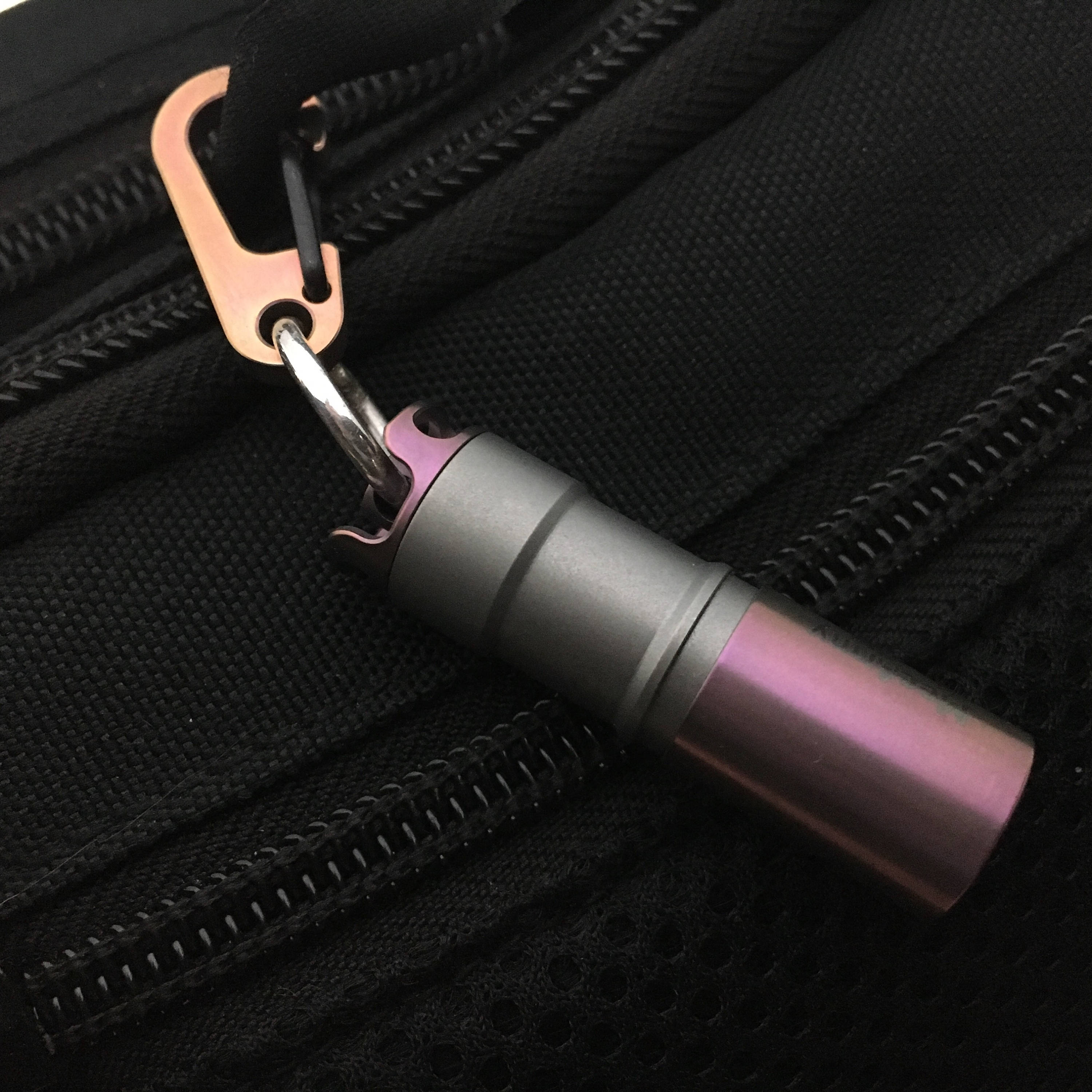 Flashlight - Titanium / Rechargeable - Micro USB interface