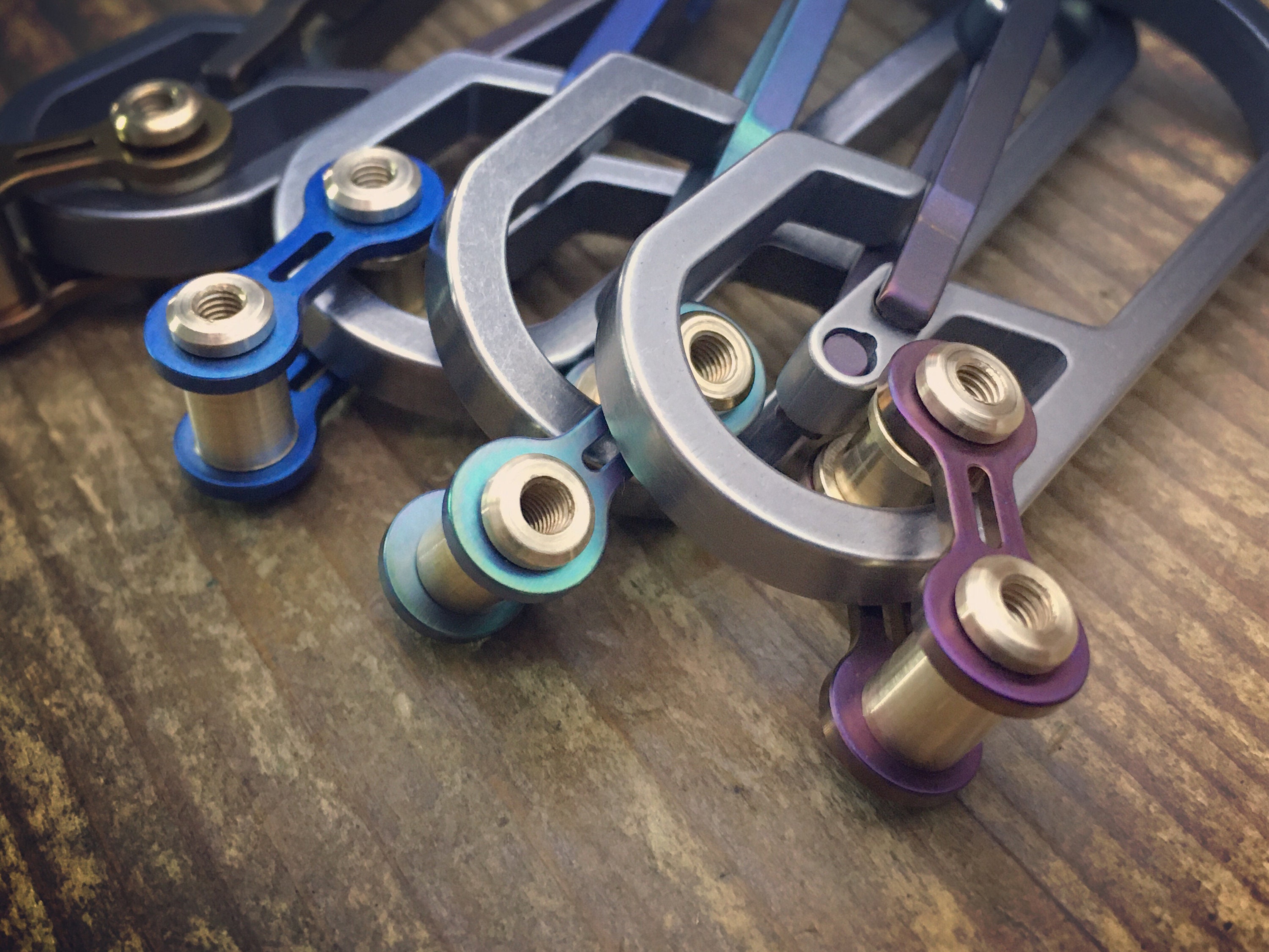 Titanium Key Carabiner EDC keychain with Titanium Bike-Link Kit