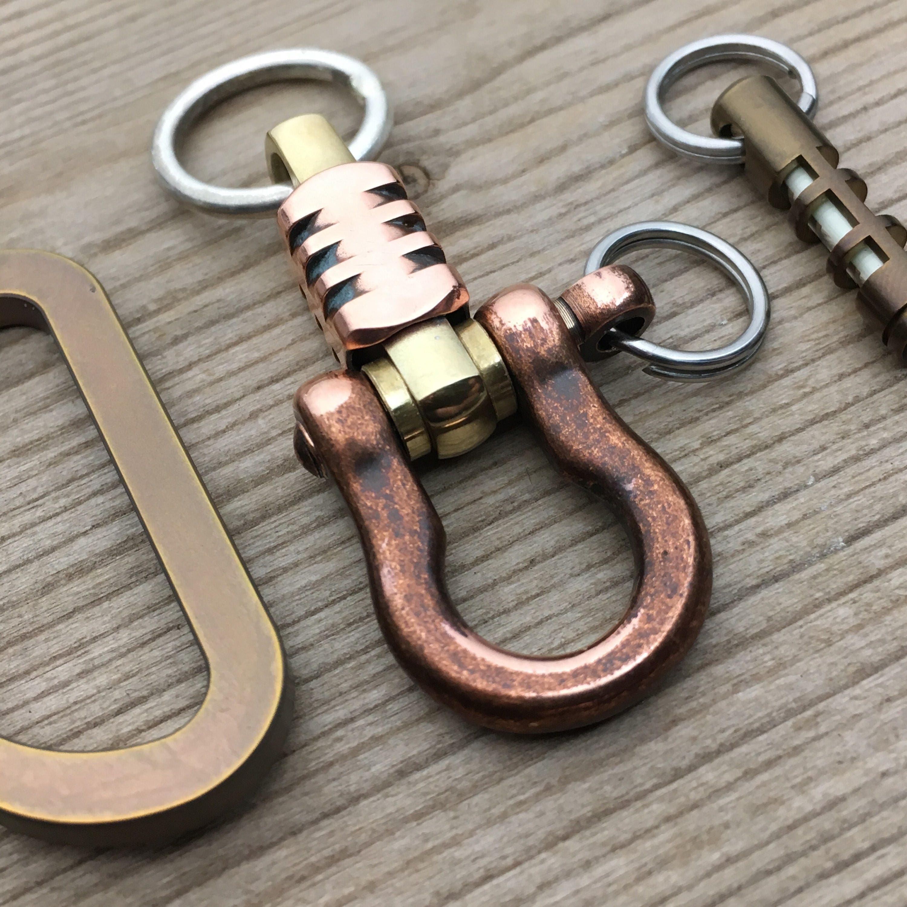 Shackle Swivel Connector / Kit