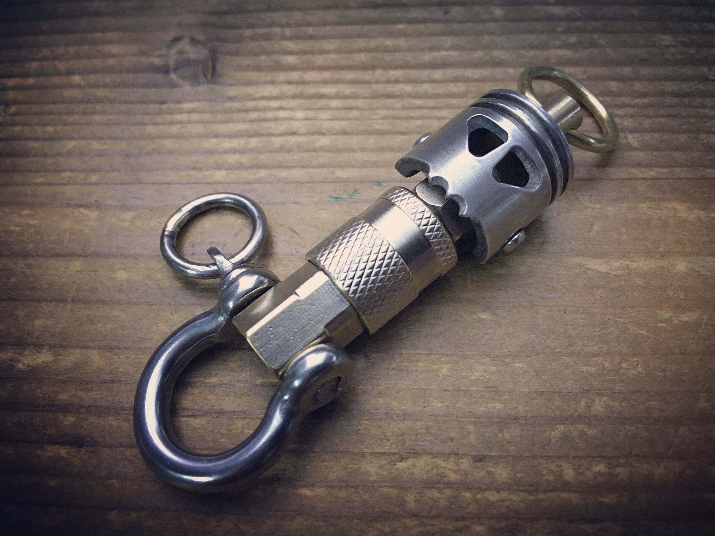 Quick release connector Key chain with Skull Piston Bob / Mod-A