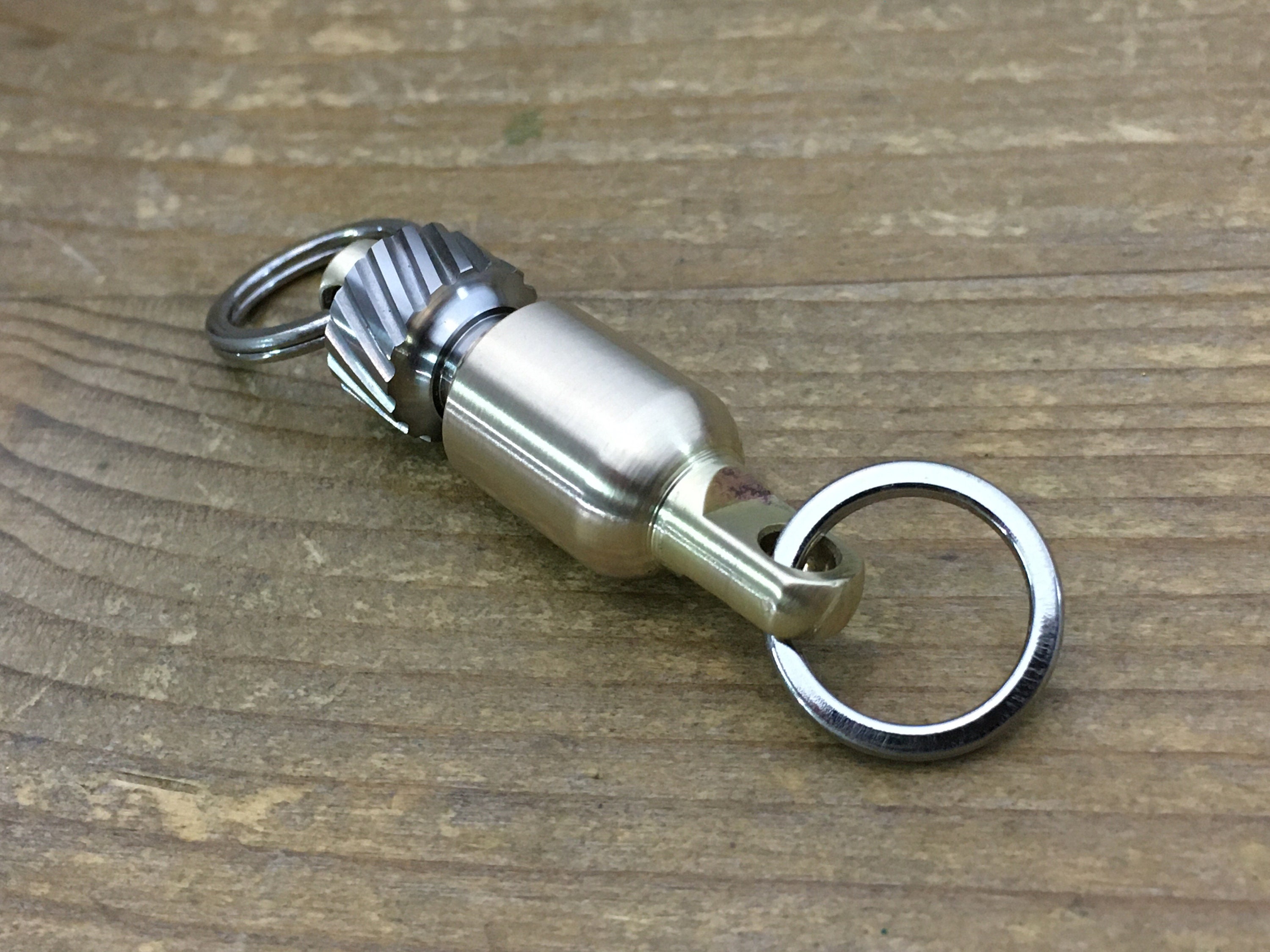 Swivel Pendant, Rocket Bomb / Multipurpose connector (one-off)