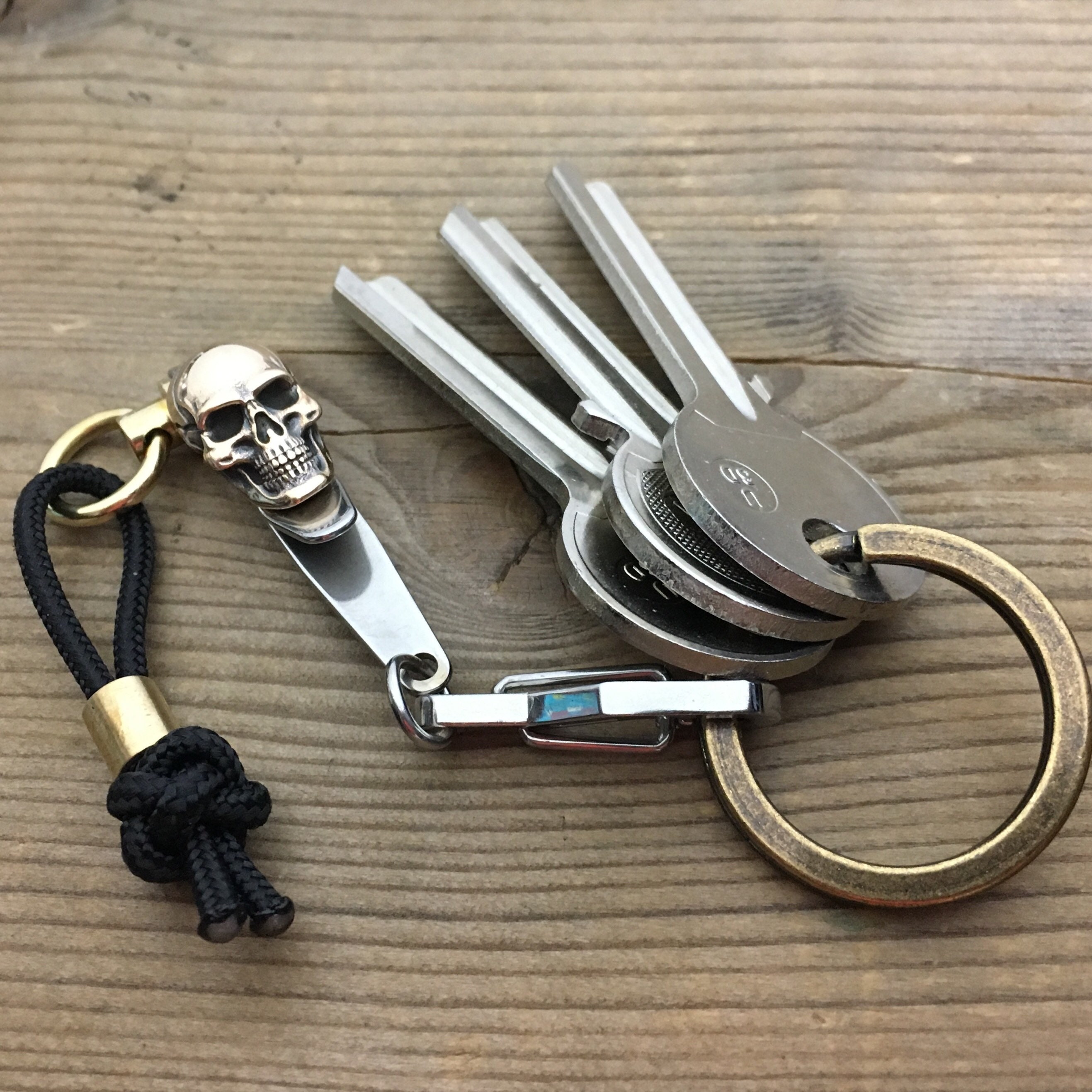 Skull Suspension Clip / Keychain