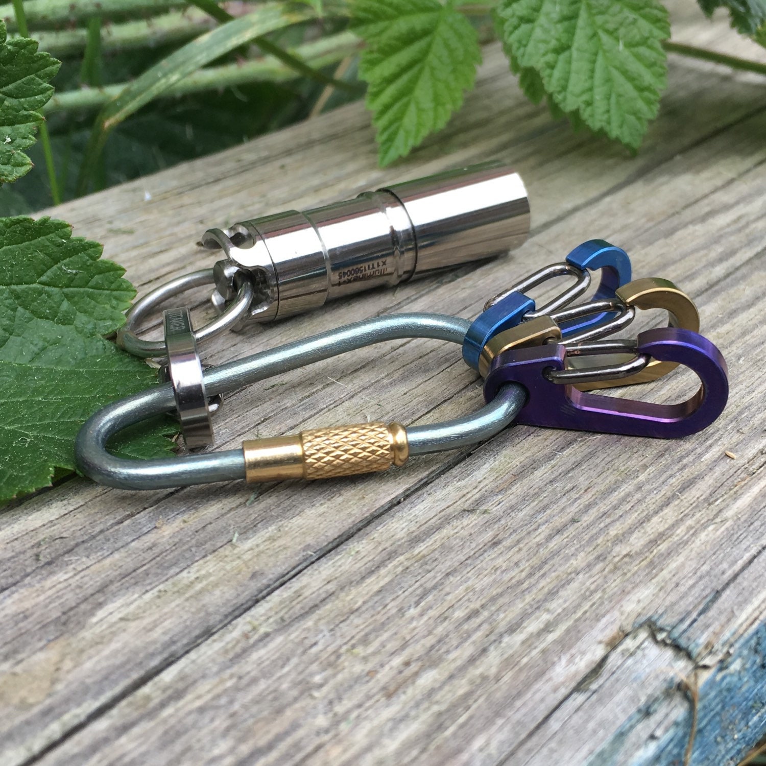 Tri-Key Carabiner 100% Pure Titanium
