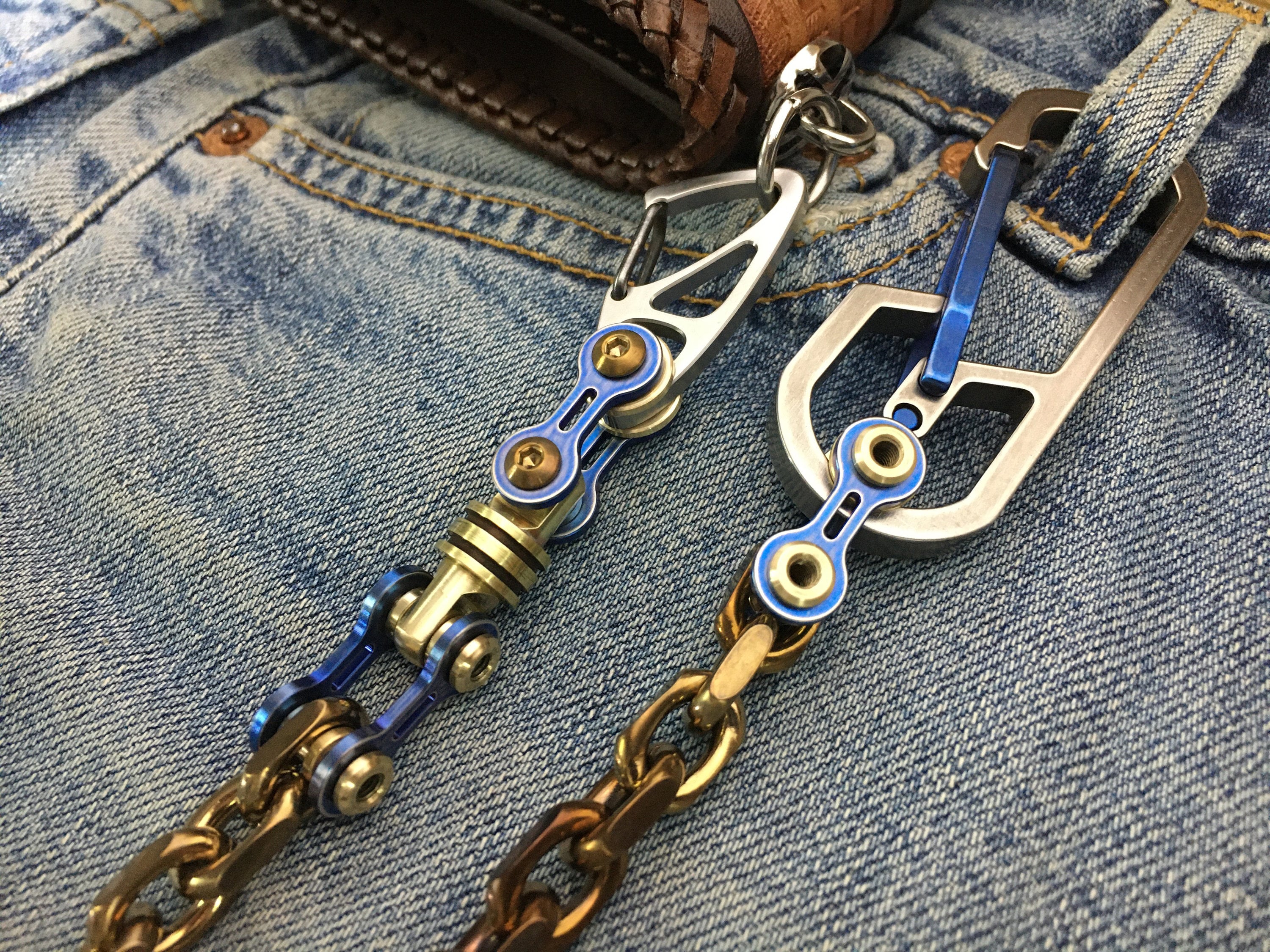 Biker Wallet Chain with Bike-Link / Petrol Texture