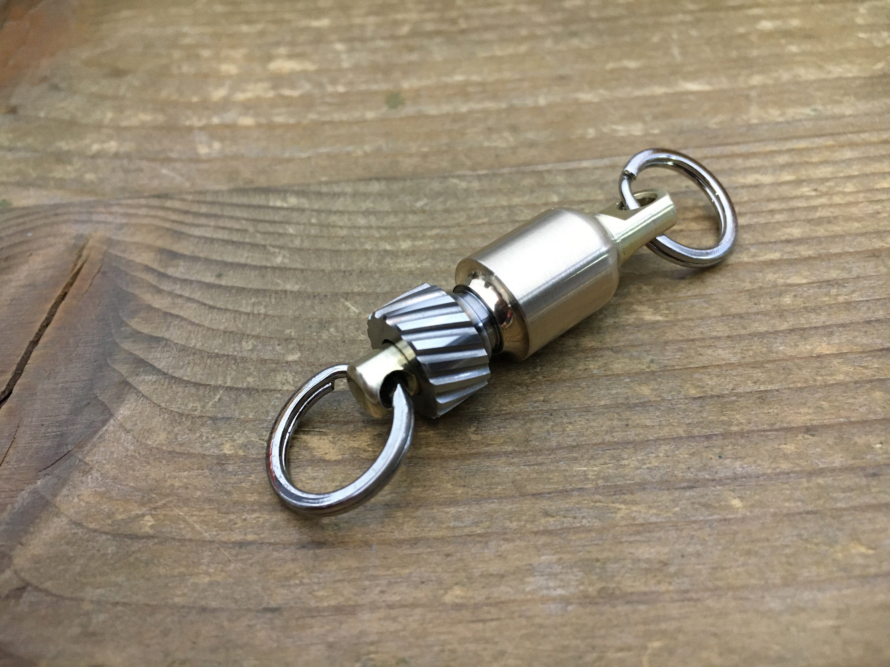 Swivel Pendant, Rocket Bomb / Multipurpose connector (one-off)