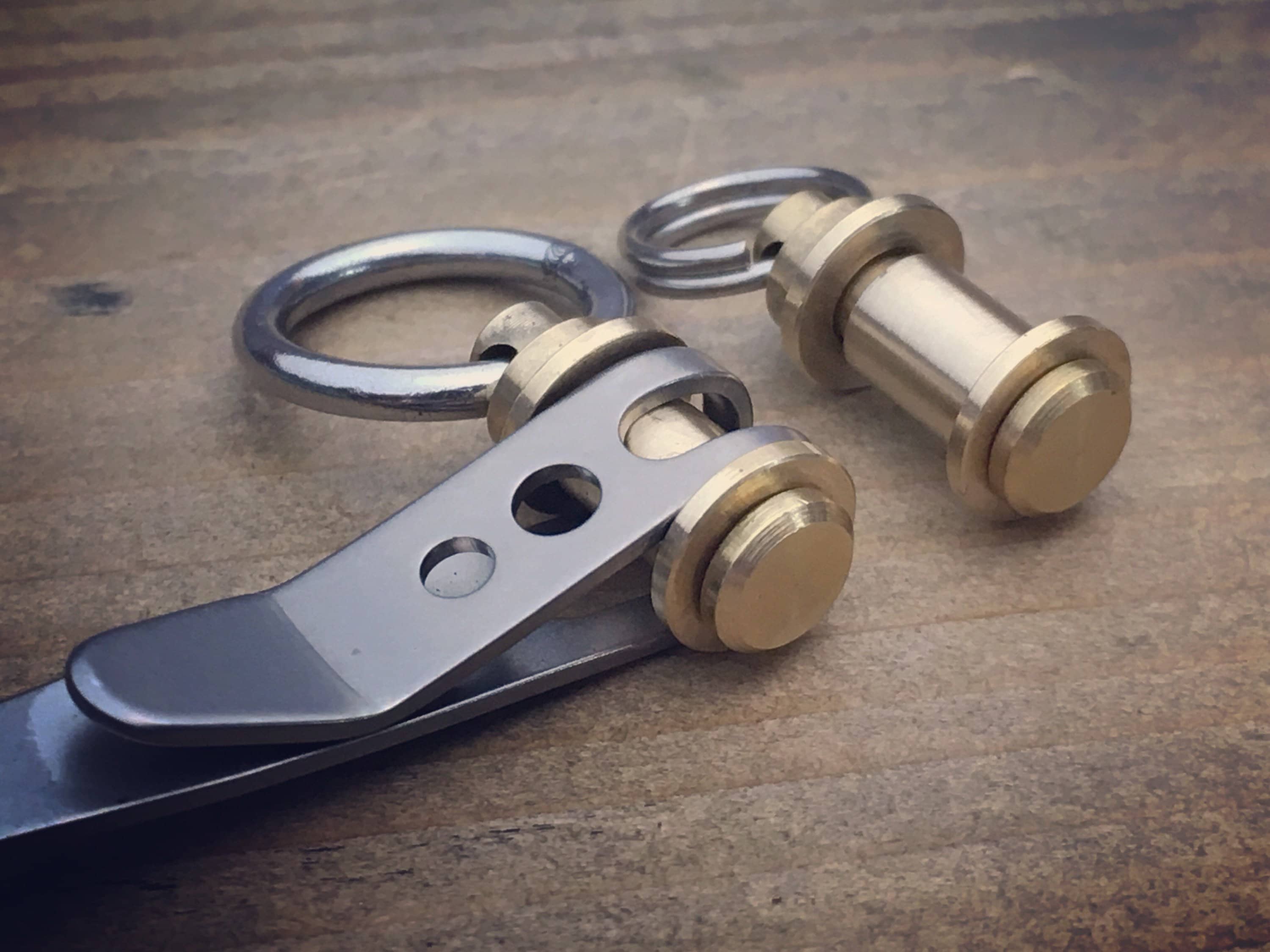 Rotating Pin Kit, for the P7 Suspension clip by Tec-USA