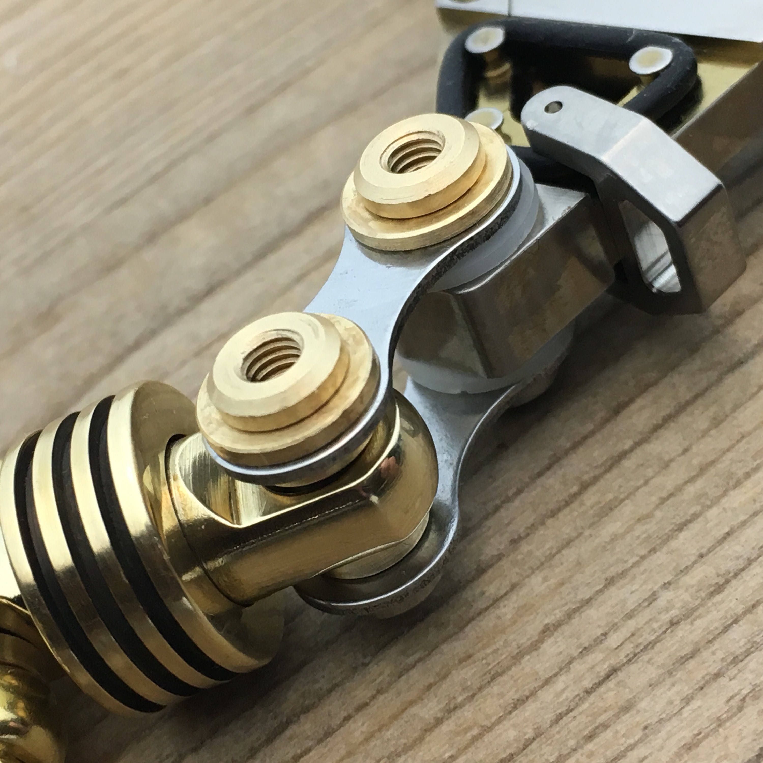 Ti-Drone Carabiner, Shackle Key Chain / with swivel.