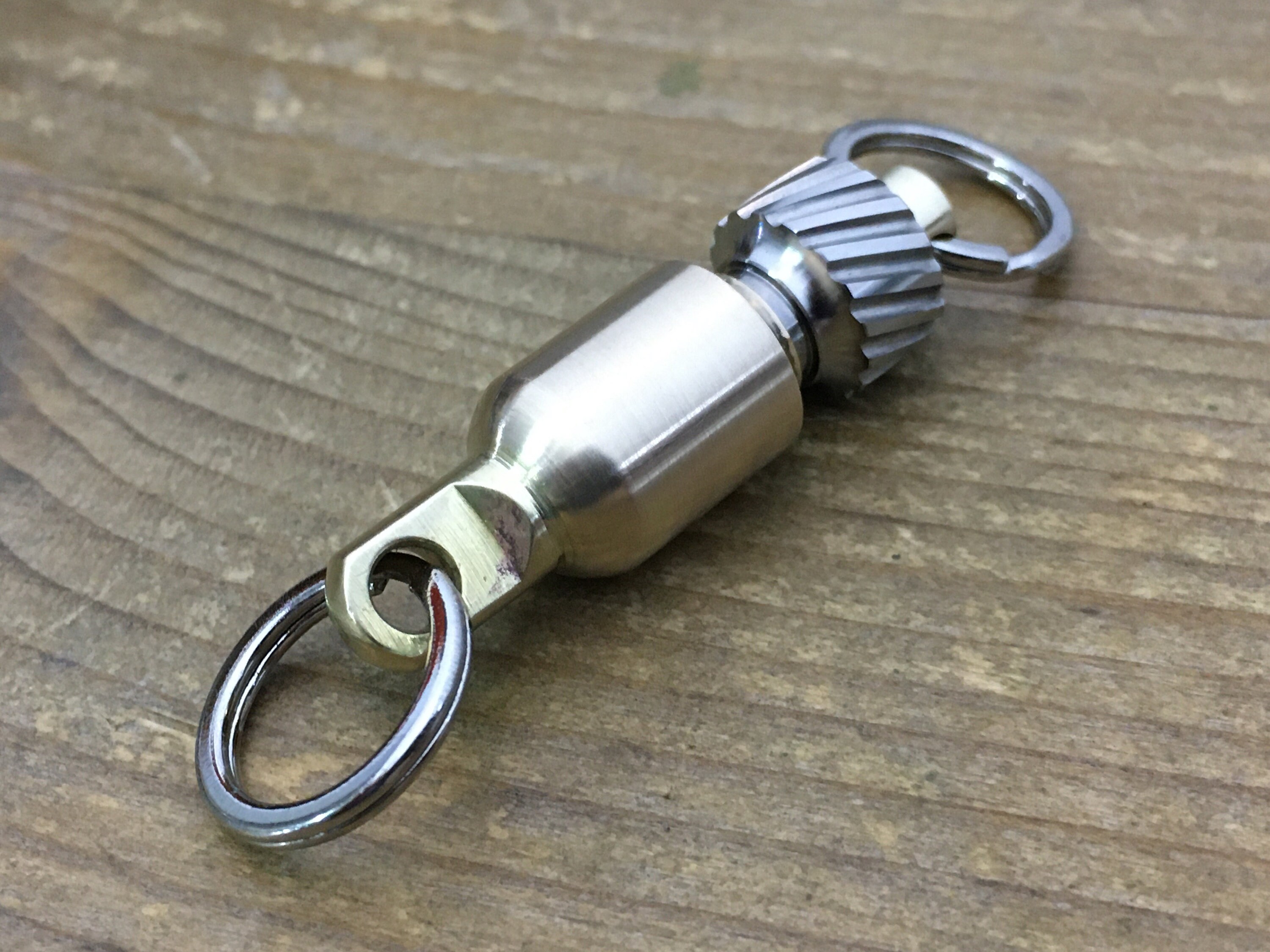 Swivel Pendant, Rocket Bomb / Multipurpose connector (one-off)