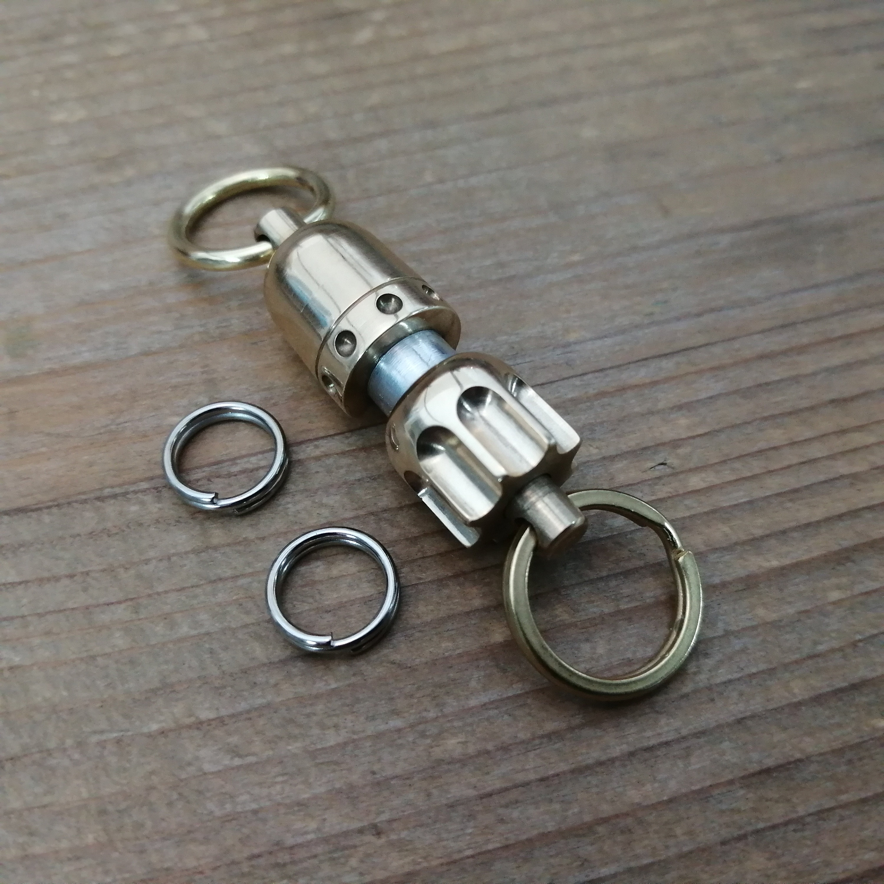 Swivel Pendant, Rocket Bomb / Multipurpose connector (one-off)