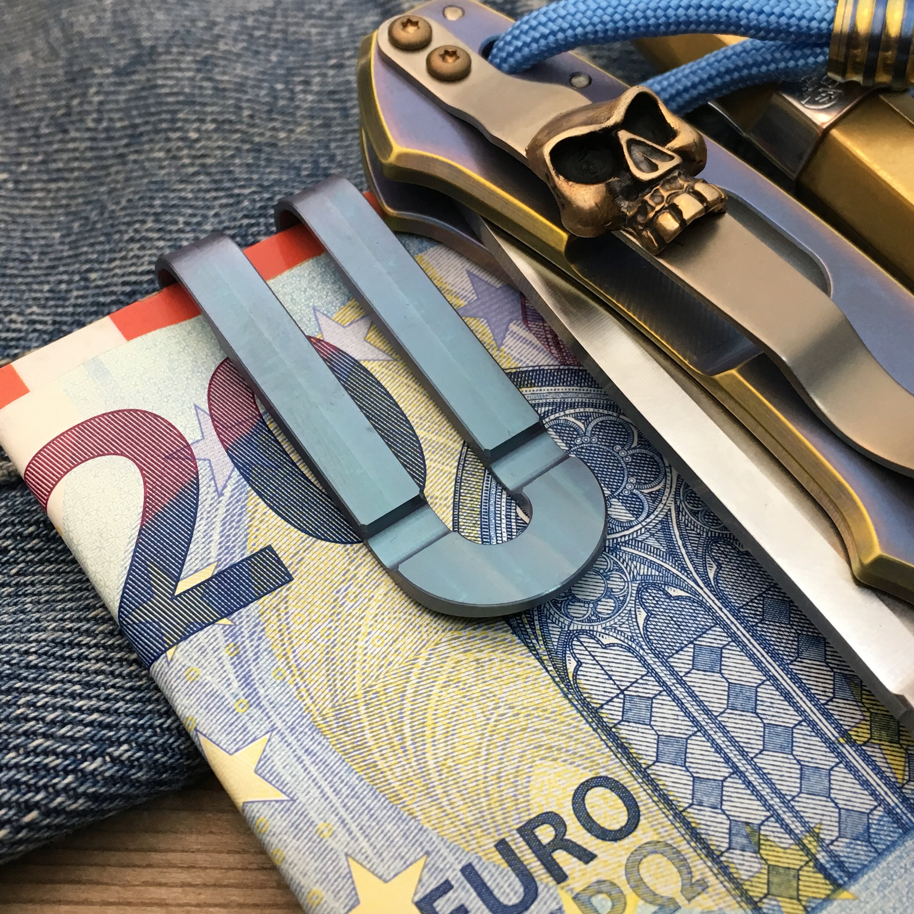 Titanium Money Clip / Anodized Blue